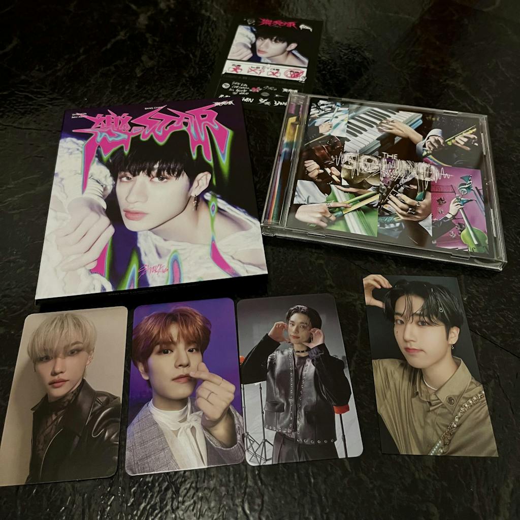 STRAY KIDS 1ST JAPANESE ALBUM [ THE SOUND ] REGULAR VER. – Music Plaza