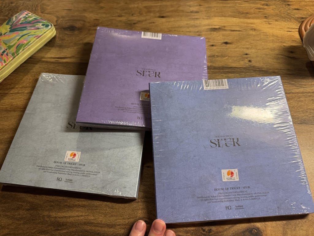 싸이커스 | XIKERS 5TH MINI ALBUM [ HOUSE OF TRICKY : SPUR ] – Music Plaza