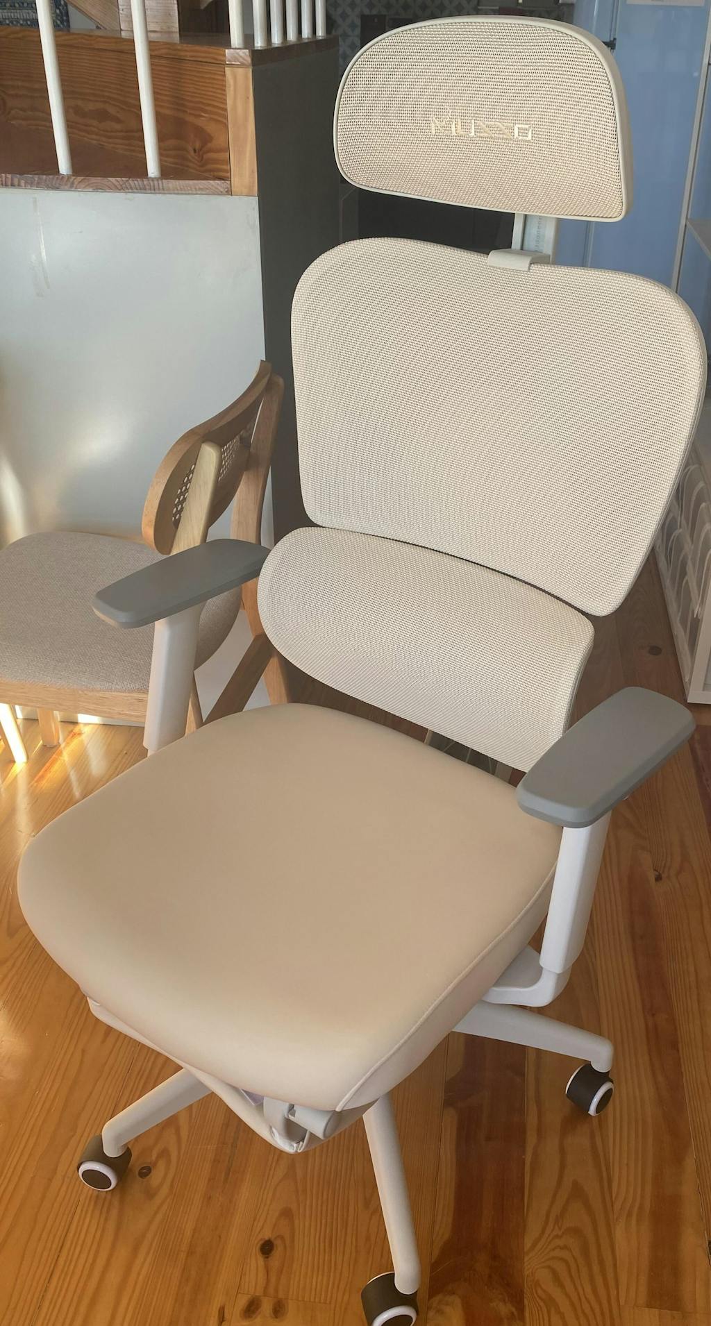 MUSSO E600 SE Ergonomic Office Chair|Women chair