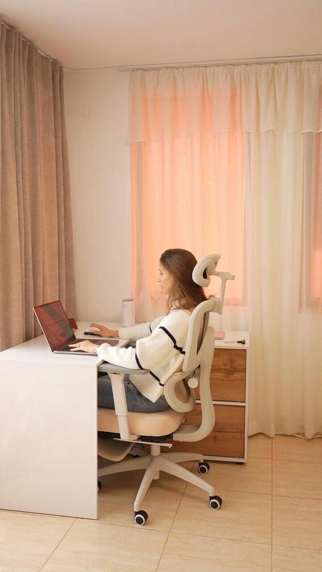 MUSSO E600 SE Ergonomic Office Chair|Women chair