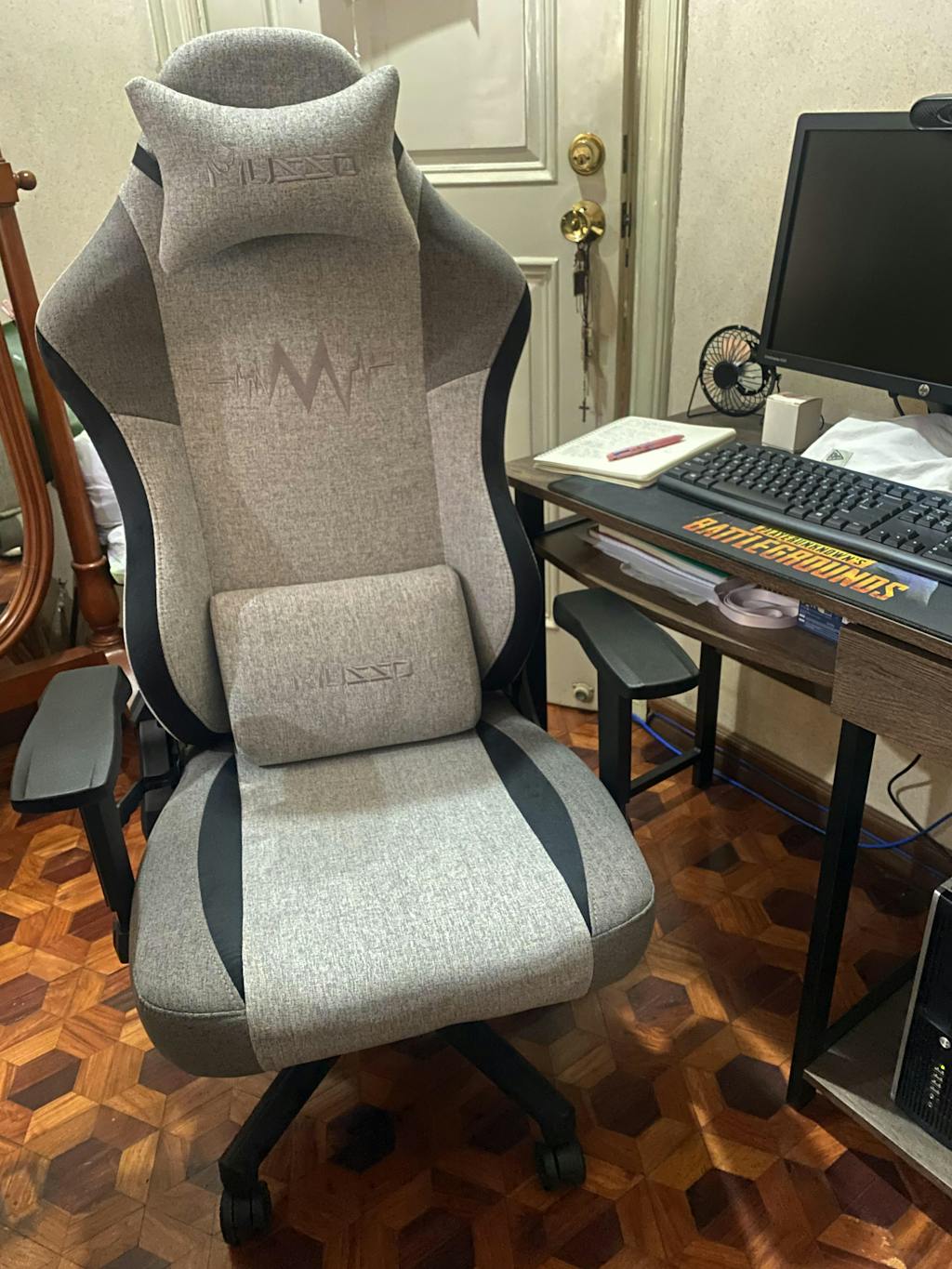 MUSSO Aeolus Series Fabric Computer Gaming Chair Heartbeats 199C XL SI