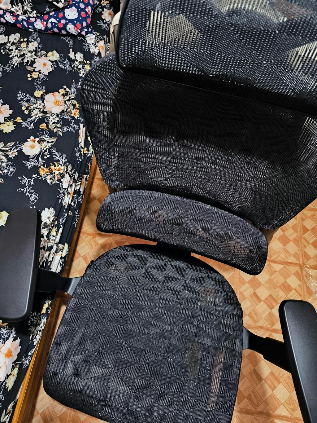 MUSSO E600 PRO Ergo Chairs 3D Handrail and Adjustable Headrest Ergonom