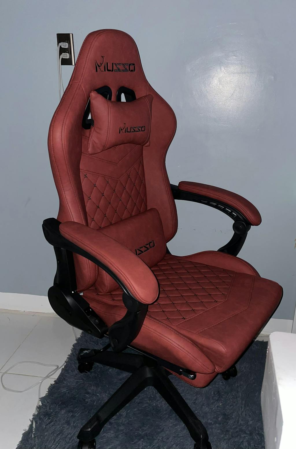 MUSSO Retro Series PU Leather Computer Gaming Chair with Footrest Shar ...