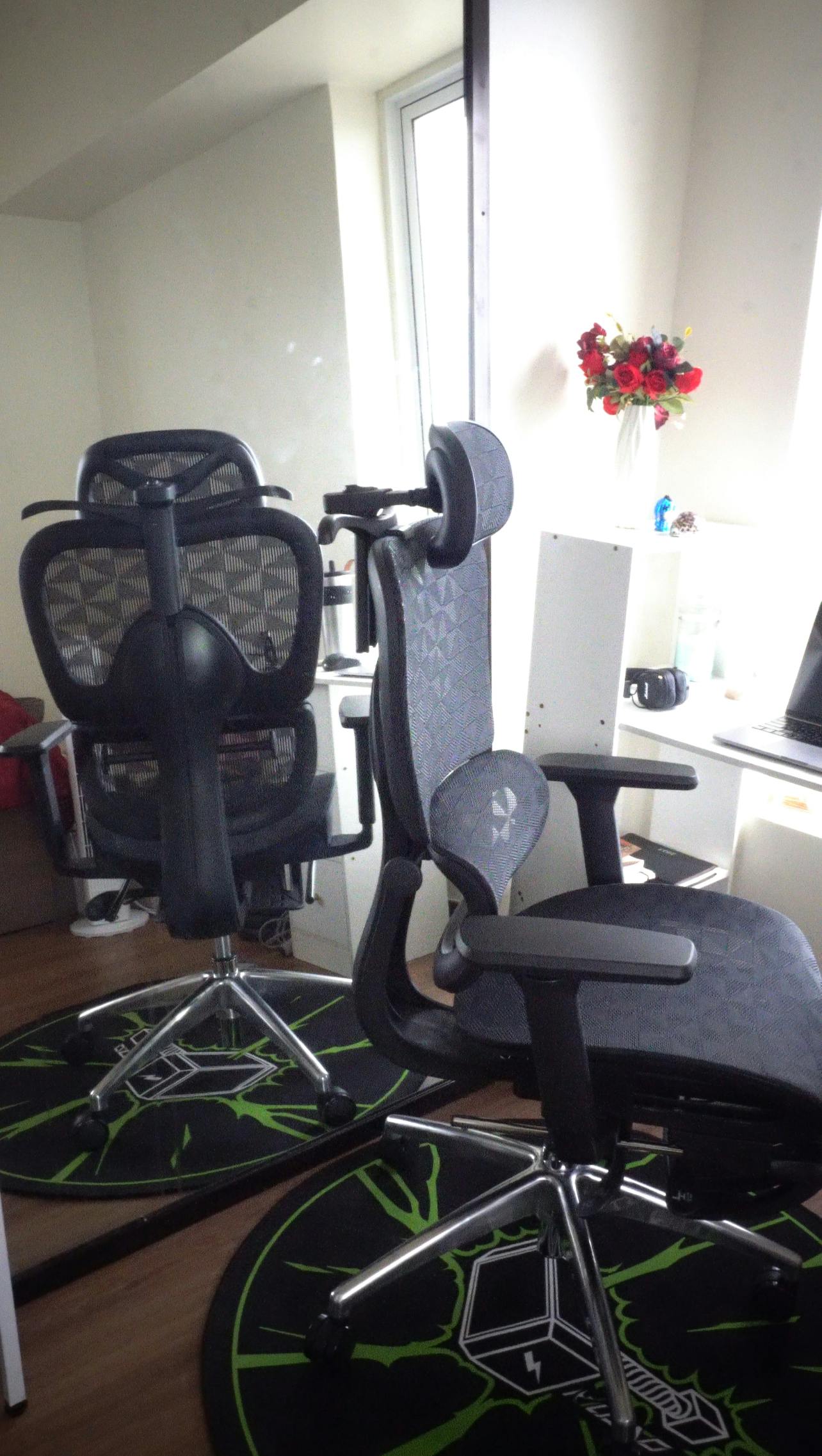 MUSSO E600 PRO Ergo Chairs 3D Handrail and Adjustable Headrest Ergonom ...