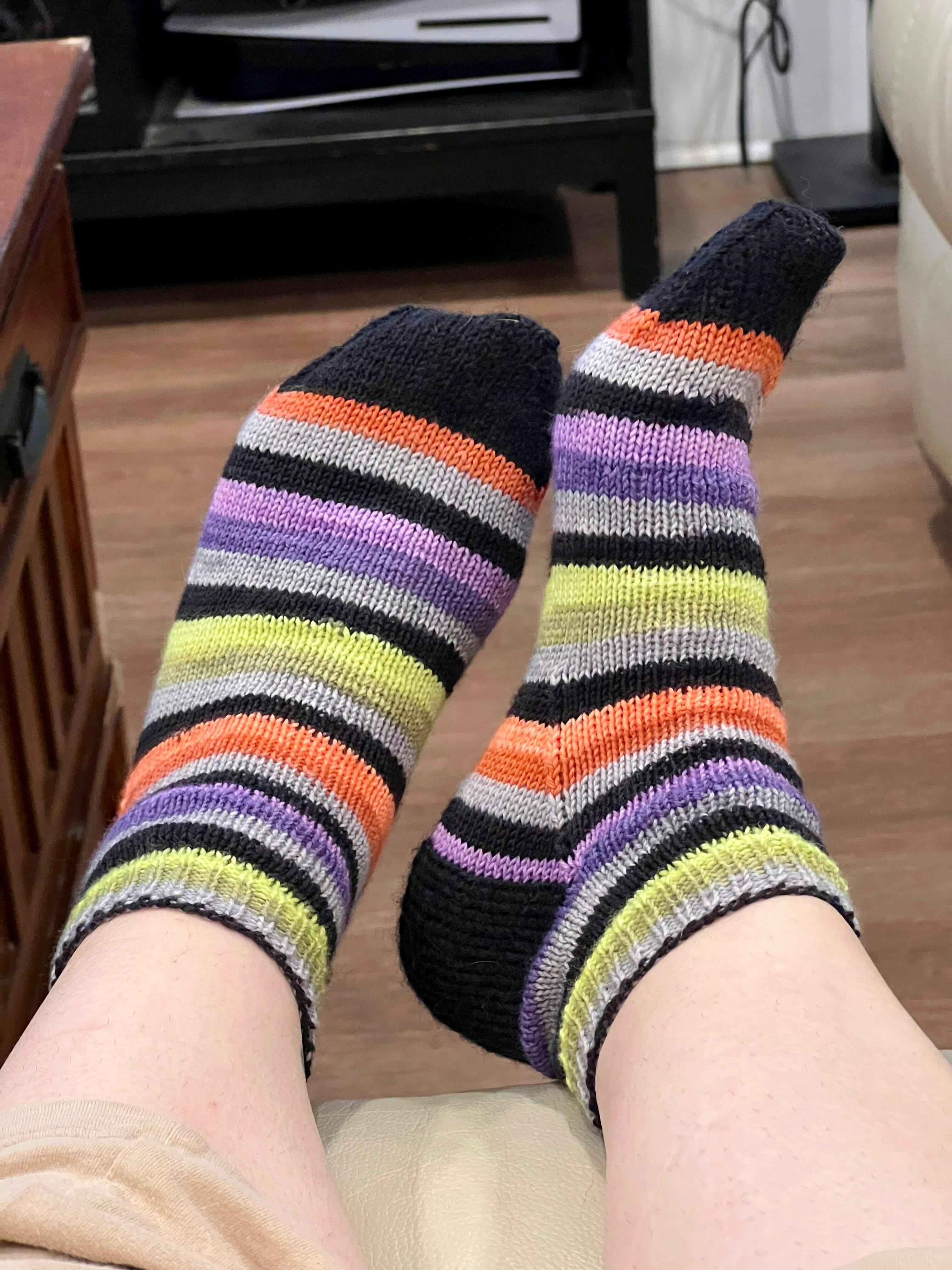 Self Striping Sock – Must Stash