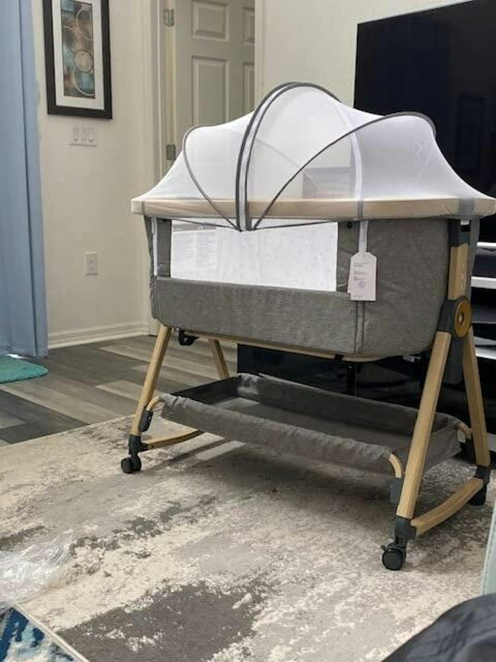 Foldable Mini Crib With Wheels For Baby Bedside Crib Bassinet