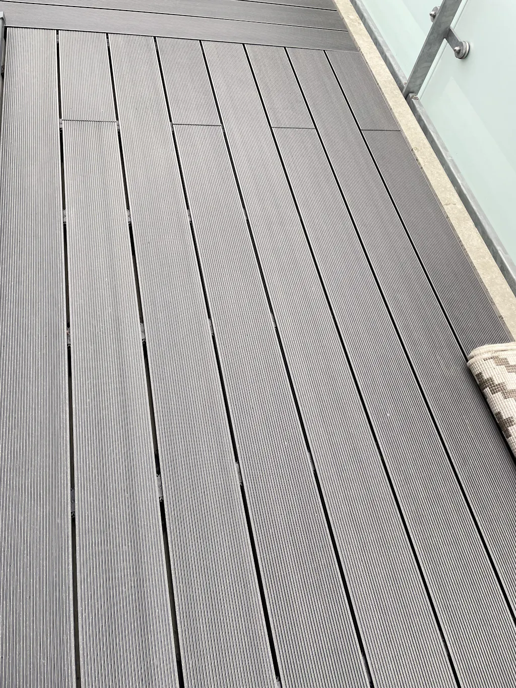 WPC-Hohldiele Basic Schiefer 400cm ab 28,14€ | myHarry – myHarry™