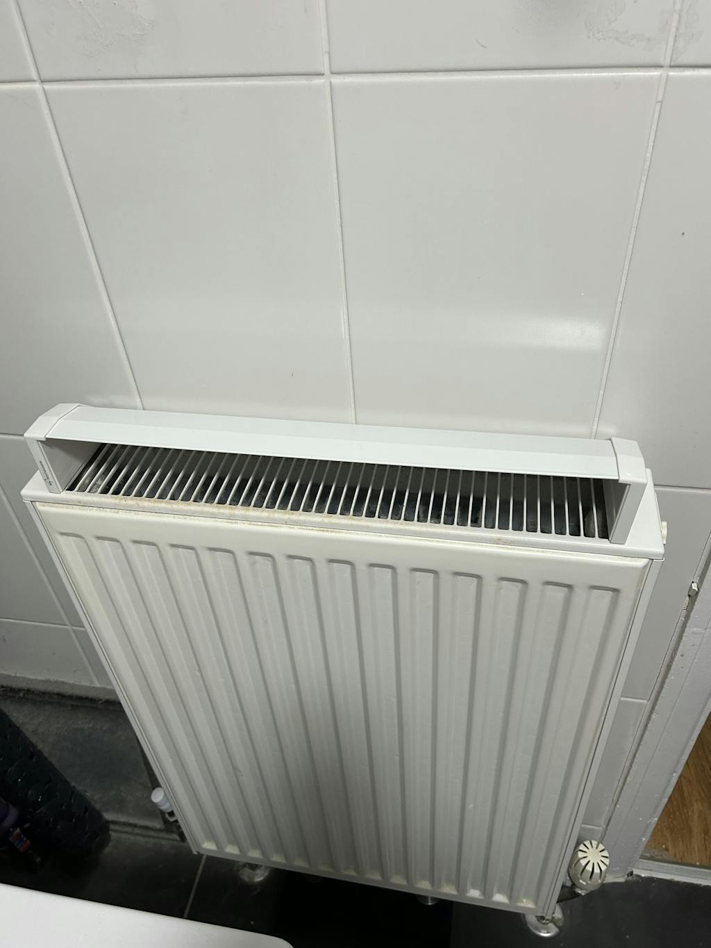 MyHomeware Radiator Booster / Heat Diverter – For Double Radiators ...