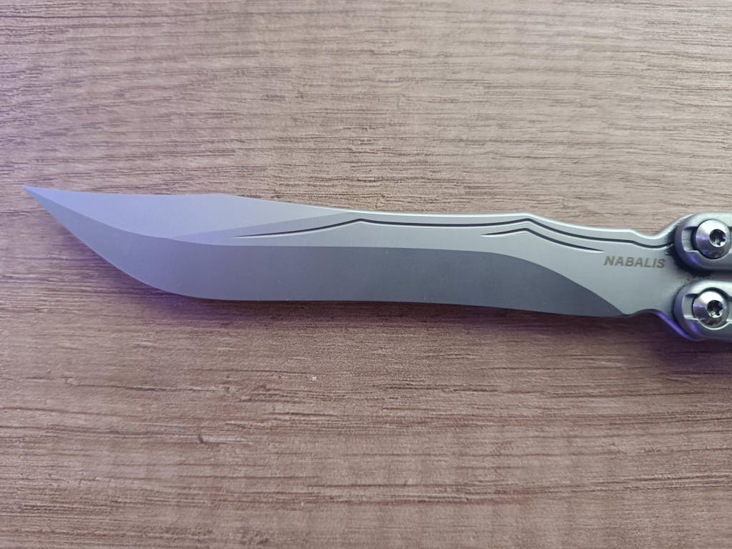 6 Easy Balisong/ Butterfly Knife Beginner Tricks to Practice