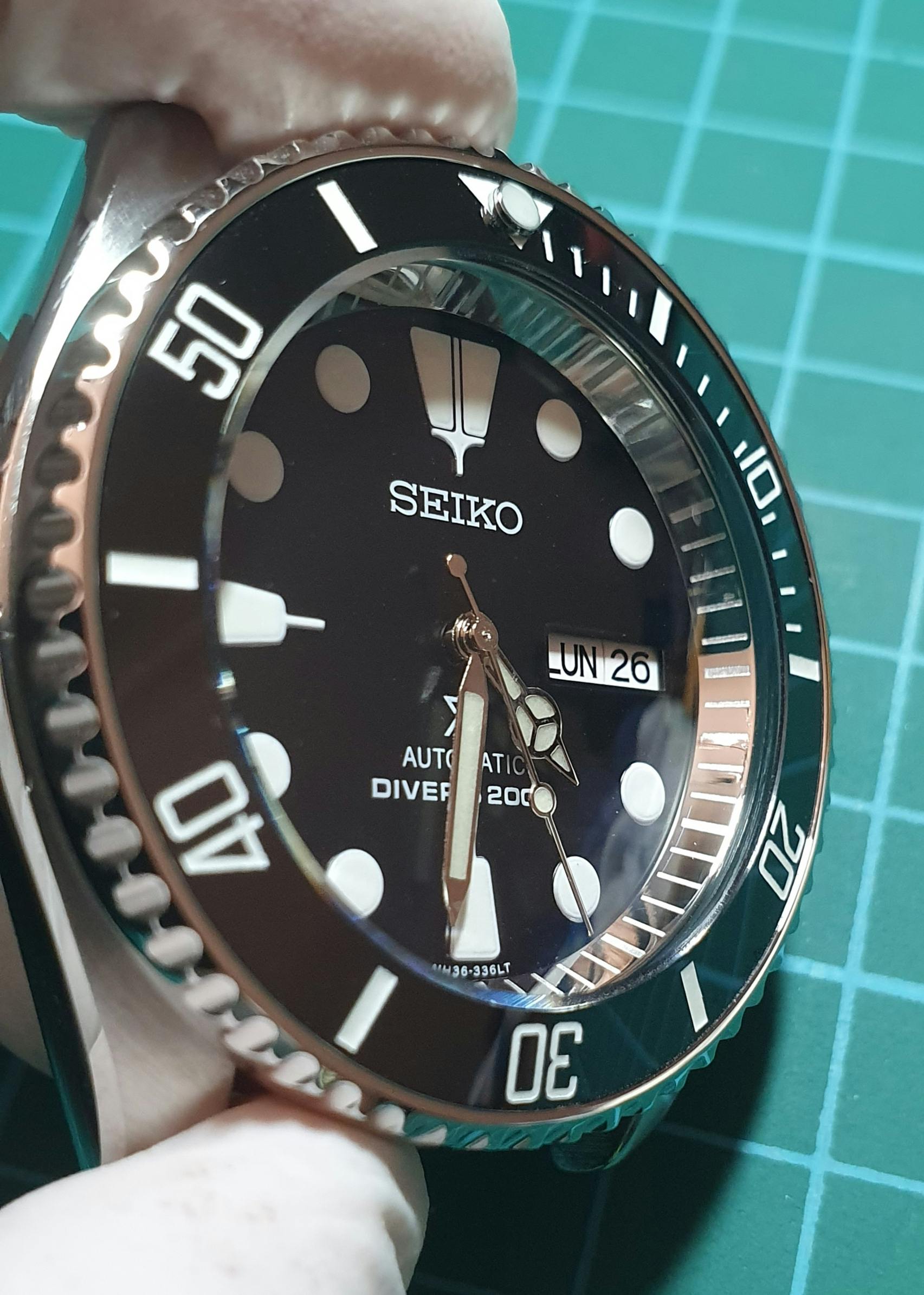 SKX Lumed Ceramic Bezel Insert Sub Style Black White NamokiMODS skx-lumed-ceramic-bezel-insert-sub-style-black-white-namokimods