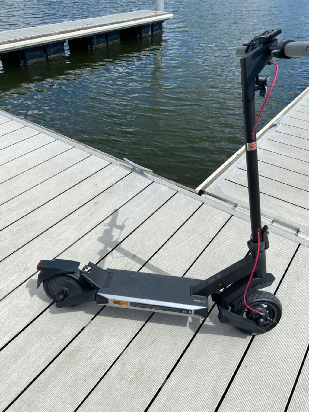 NAVEE S40 Electric Scooter – 25 mi Range & 20 mph Top Speed – NAVEE ...