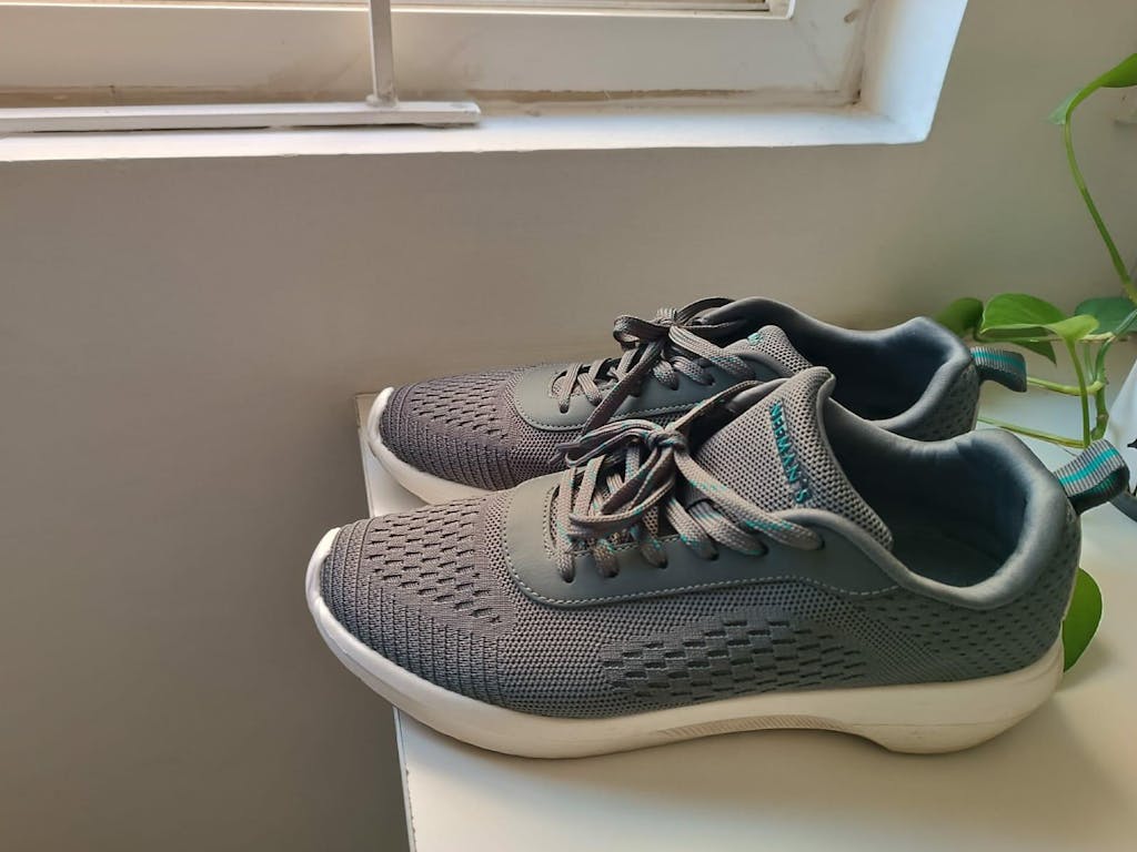 Everyday Basic Sneakers – Neeman's