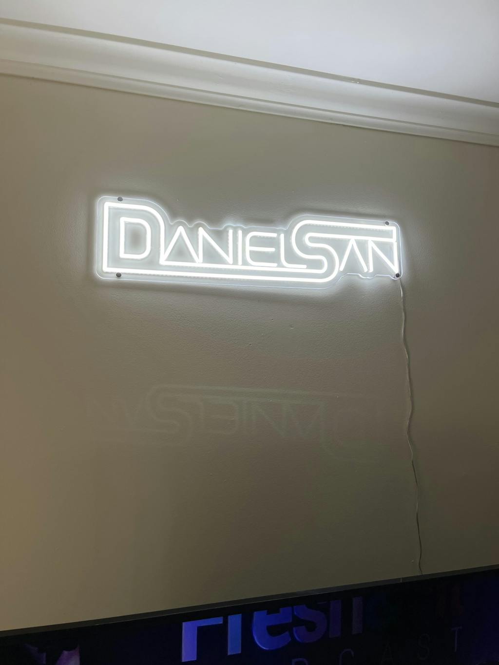 Custom LED Neon Signs Lights For Room Online | Neon Signs & Lights