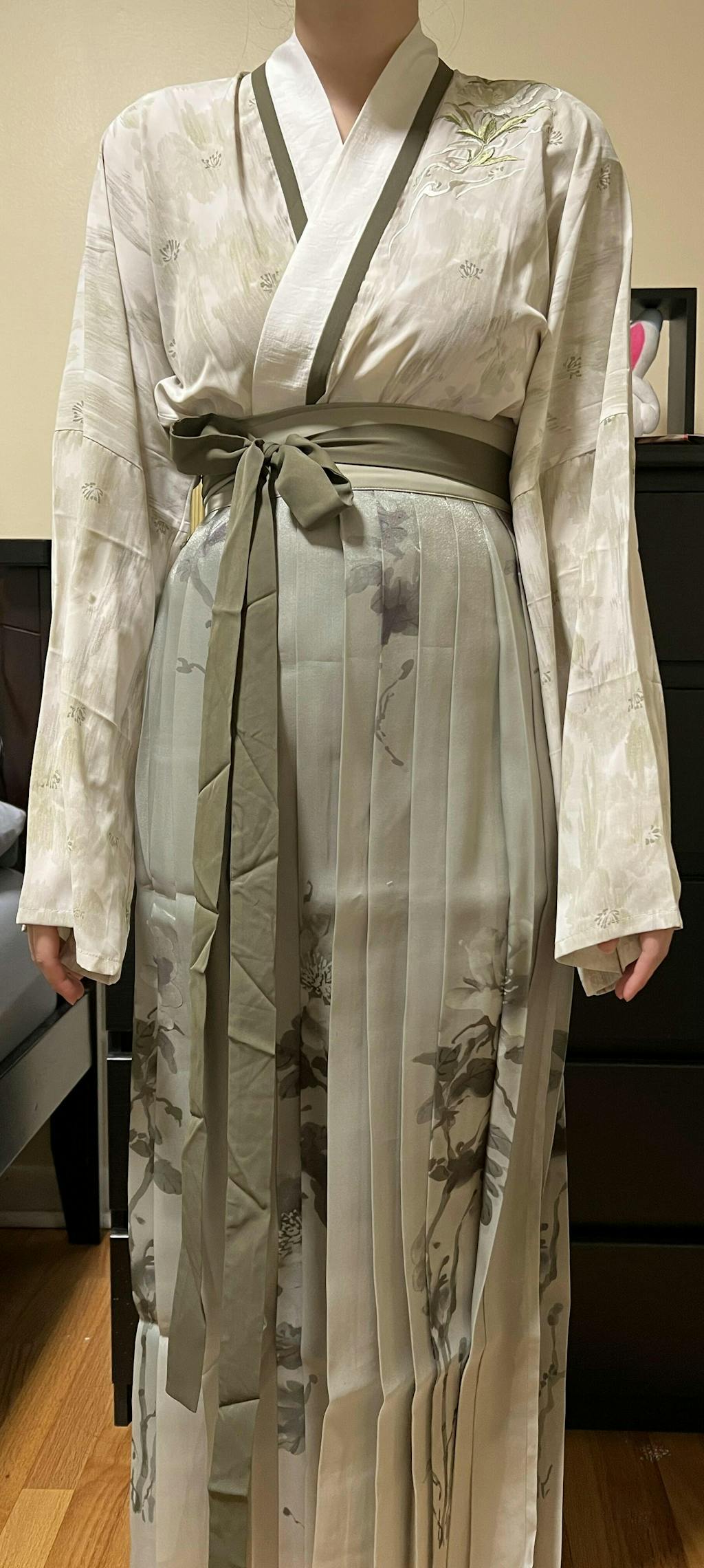 Matcha | Green Dress (不染) – NewMoonDance