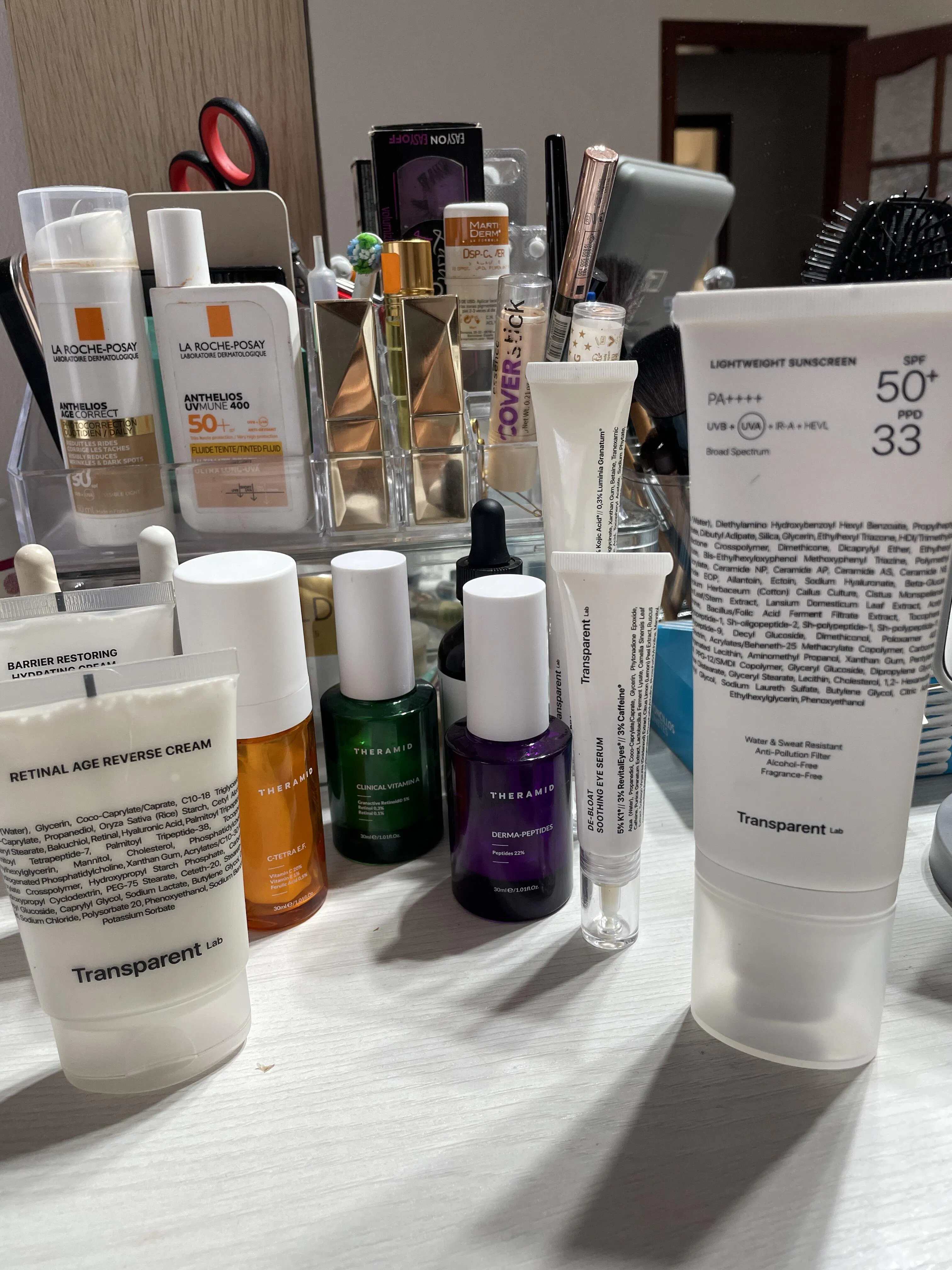 Lightweight Sunscreen SPF50+ I Transparent Lab – NICHE BEAUTY LAB