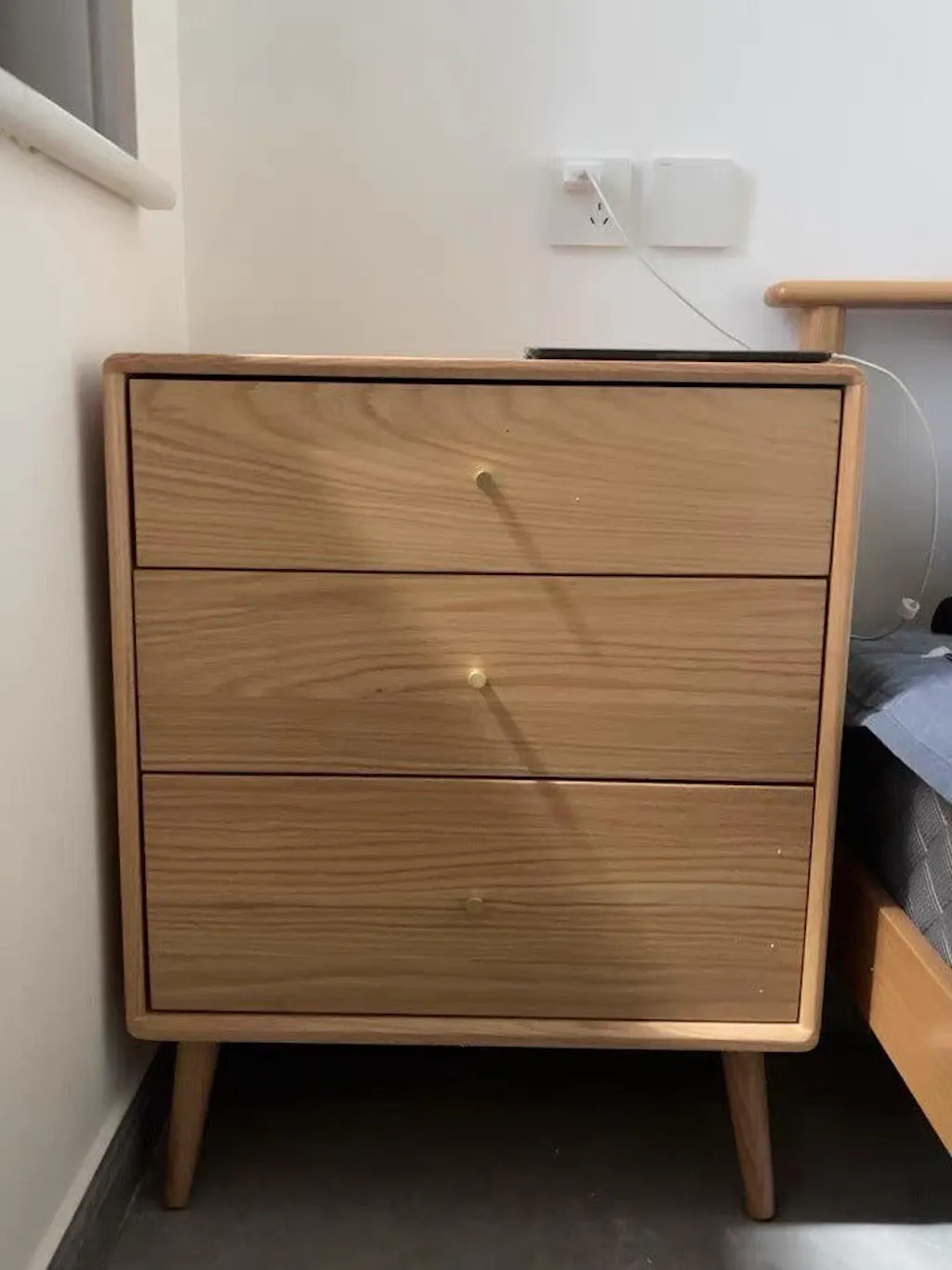 Ronne Solid Oak Chest of Drawer Bedside Table