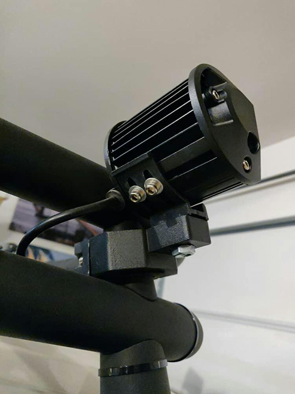 4-Pack Standard Mounting Bracket Kit LED Off Road Light Vertical Bar T ...