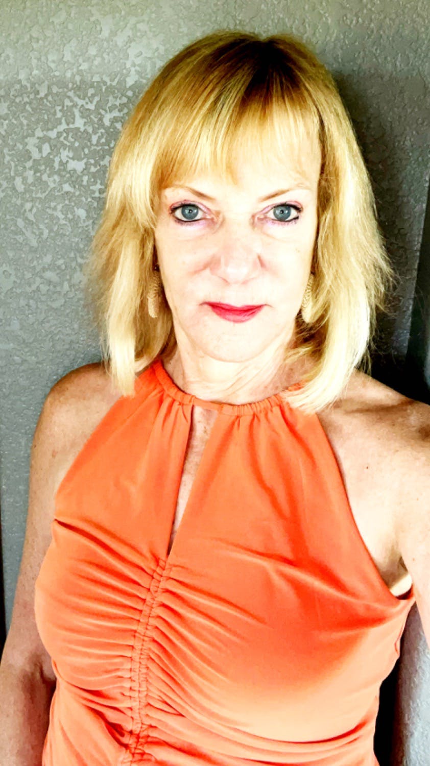 NIRA Pro Laser | At-Home Laser Device for Full Wrinkle Reduction