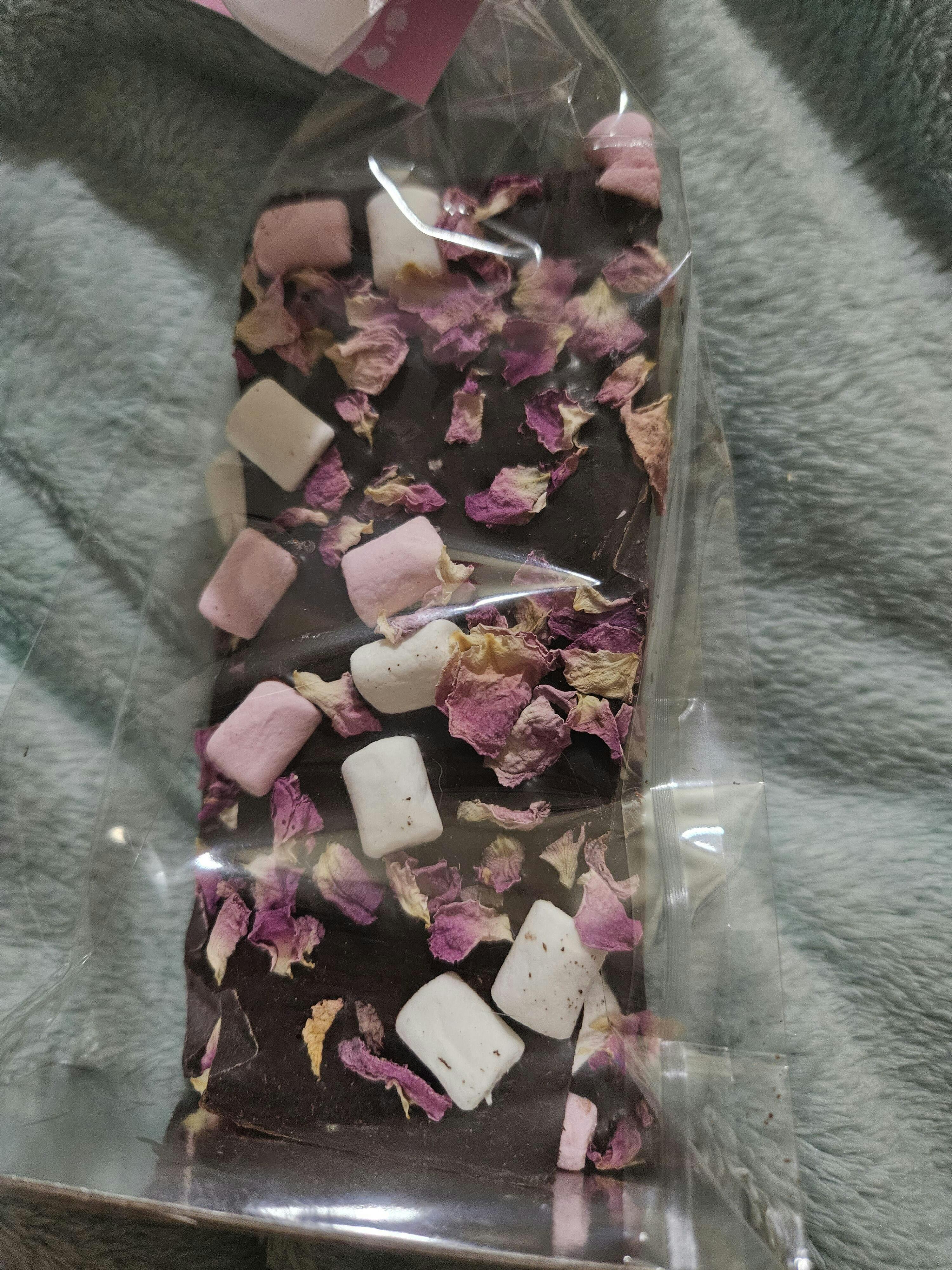 Drinking Chocolate with Australian Natives - Vegan | Nomad Chocolate