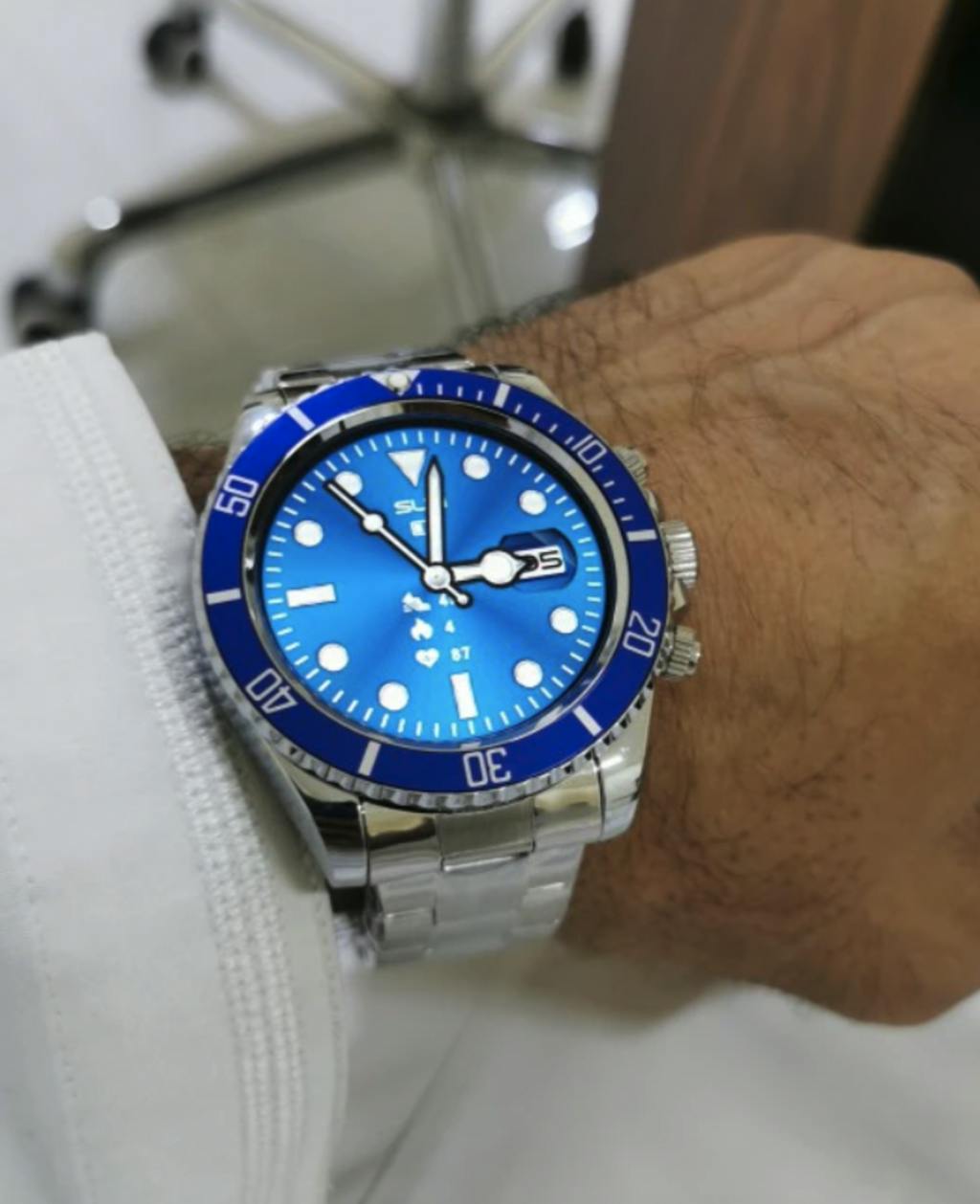 Nexus Pro Smartwatch – North511