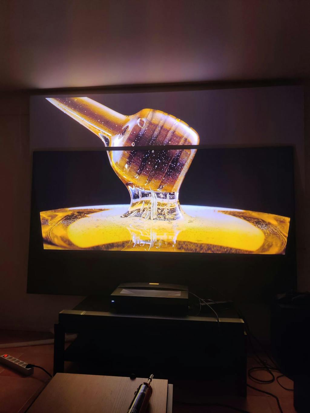 Nothingprojector PET Crystal Classic Screen for Ultra Short Throw ...