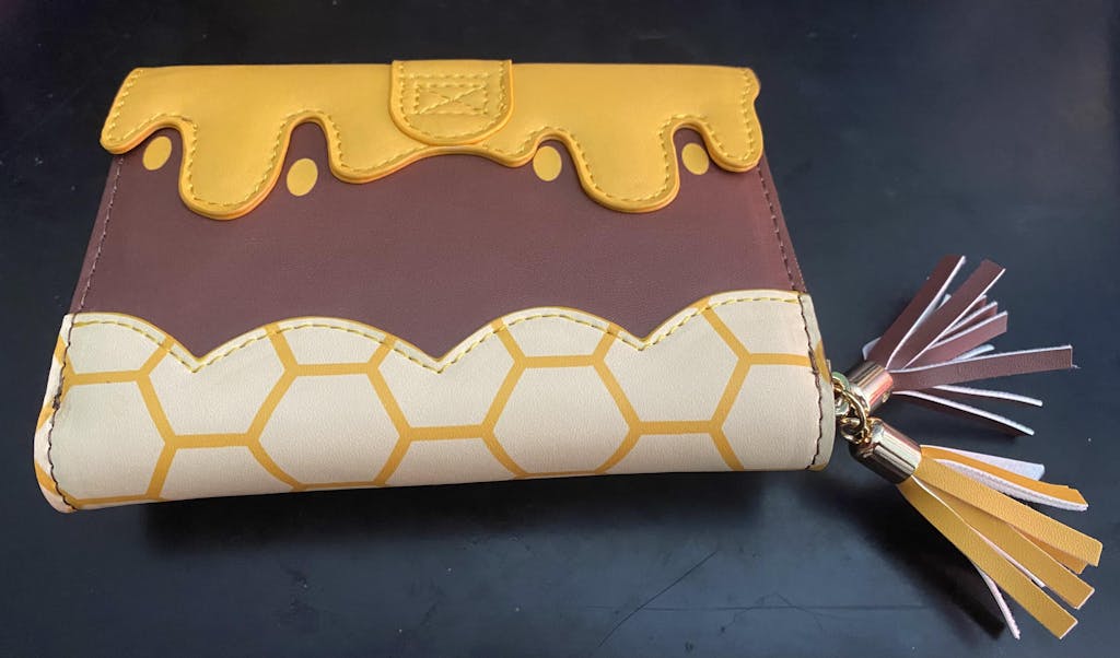 Honeybee Wallet – Nyahallo