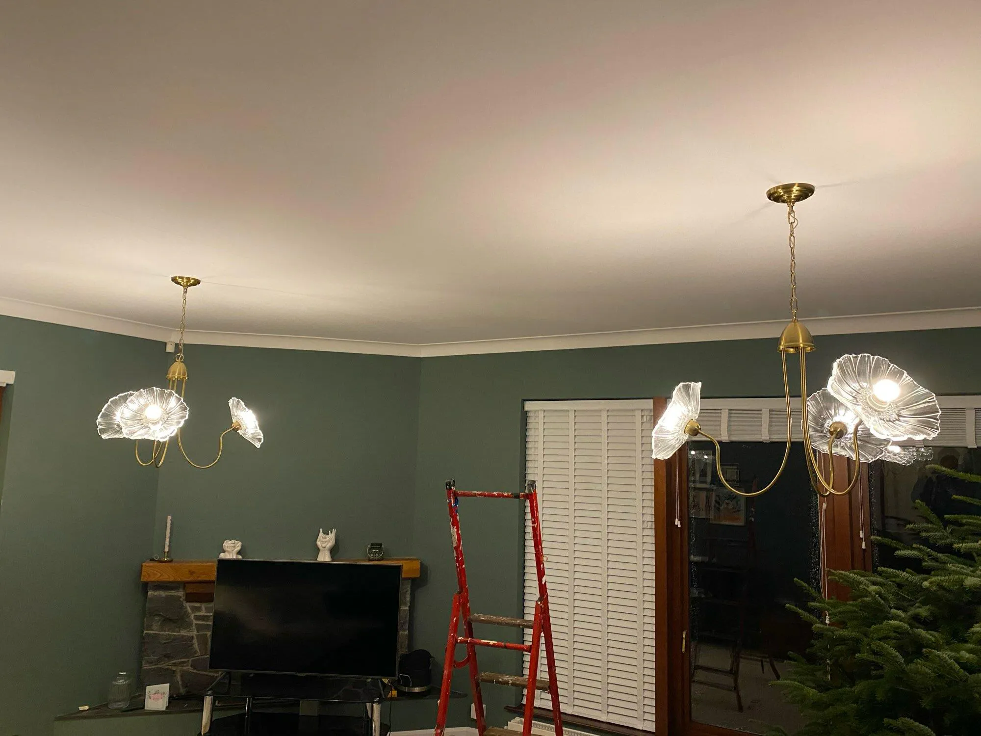 Coventry Luxury Gold Flower Design LED Chandelier – NYRALONDON
