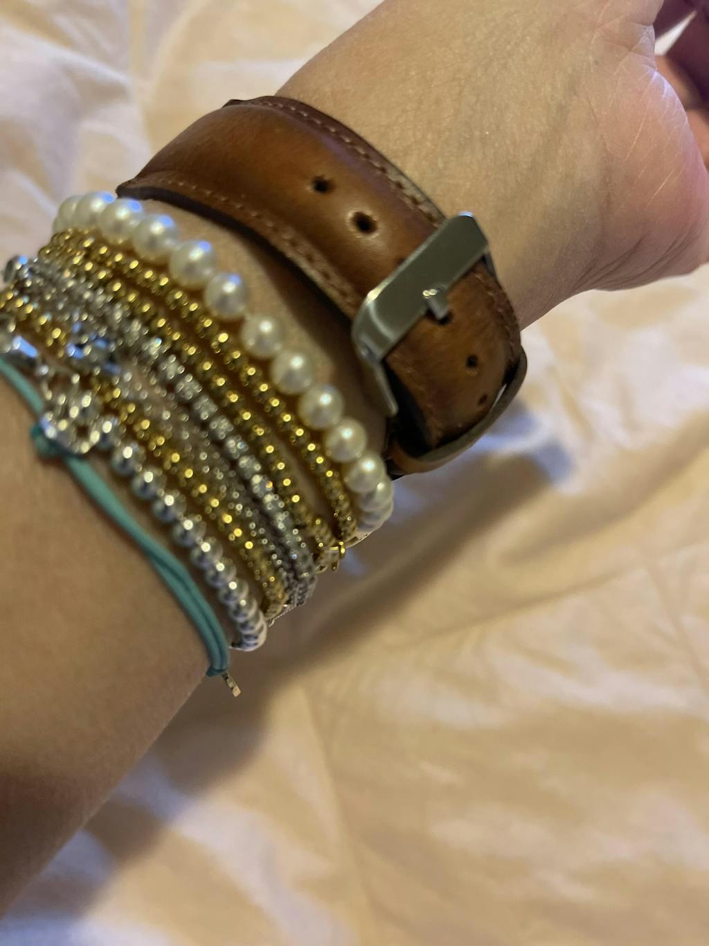 Genuine Leather Apple Watch Bands & iPhone Cases - O2 Leather