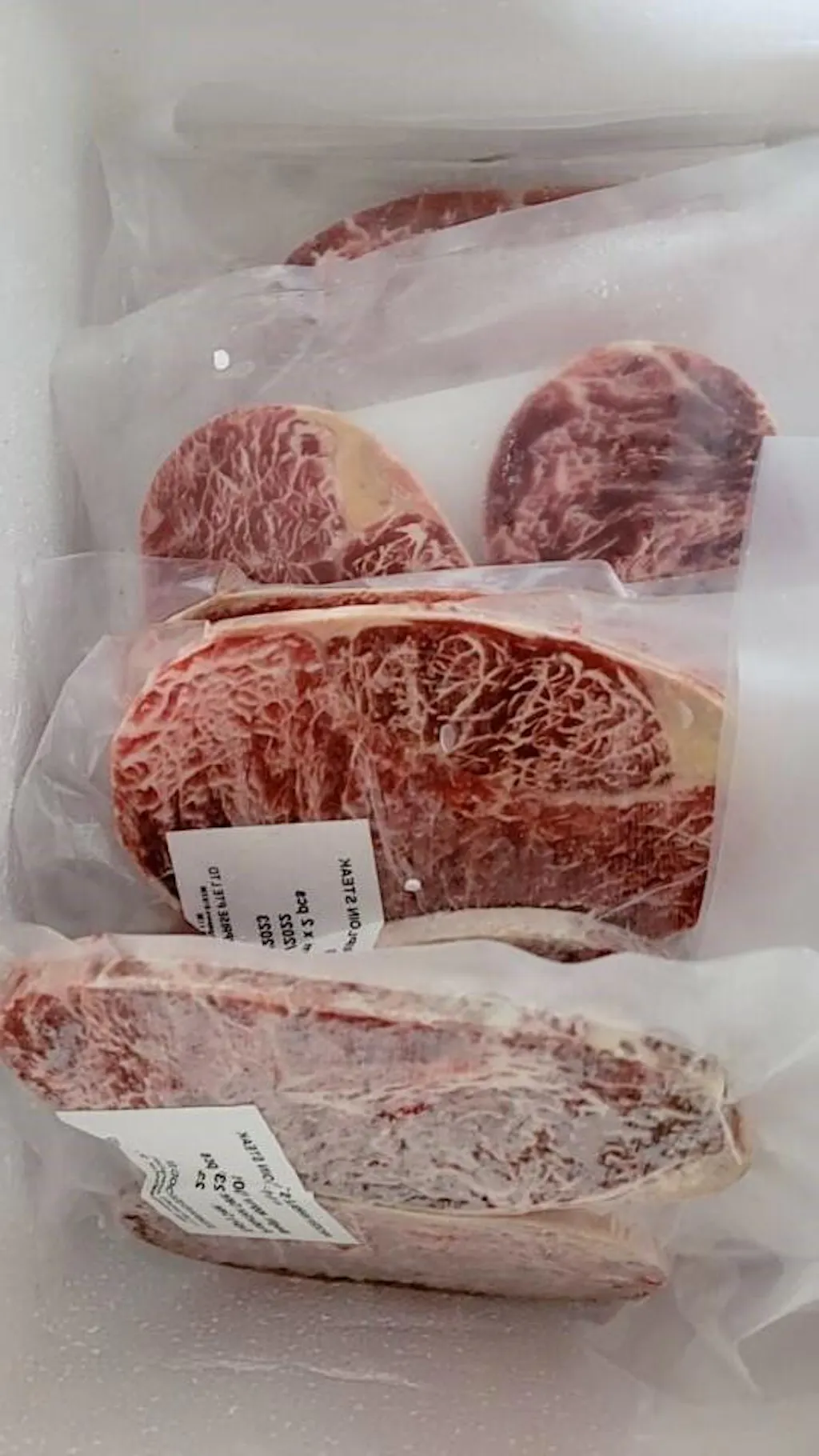 Meltique Marbled Beef Striploin Steak 2pcs (260g) Singapore | Oceanwaves SG