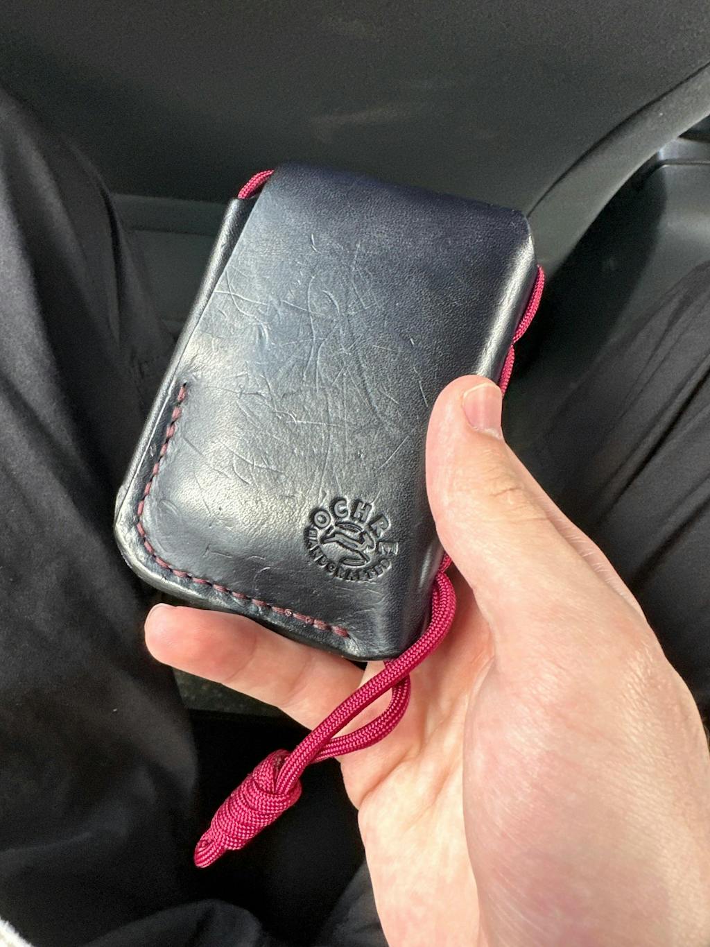 Handmade Leather Wallets | the JUMP | OCHRE handcrafted