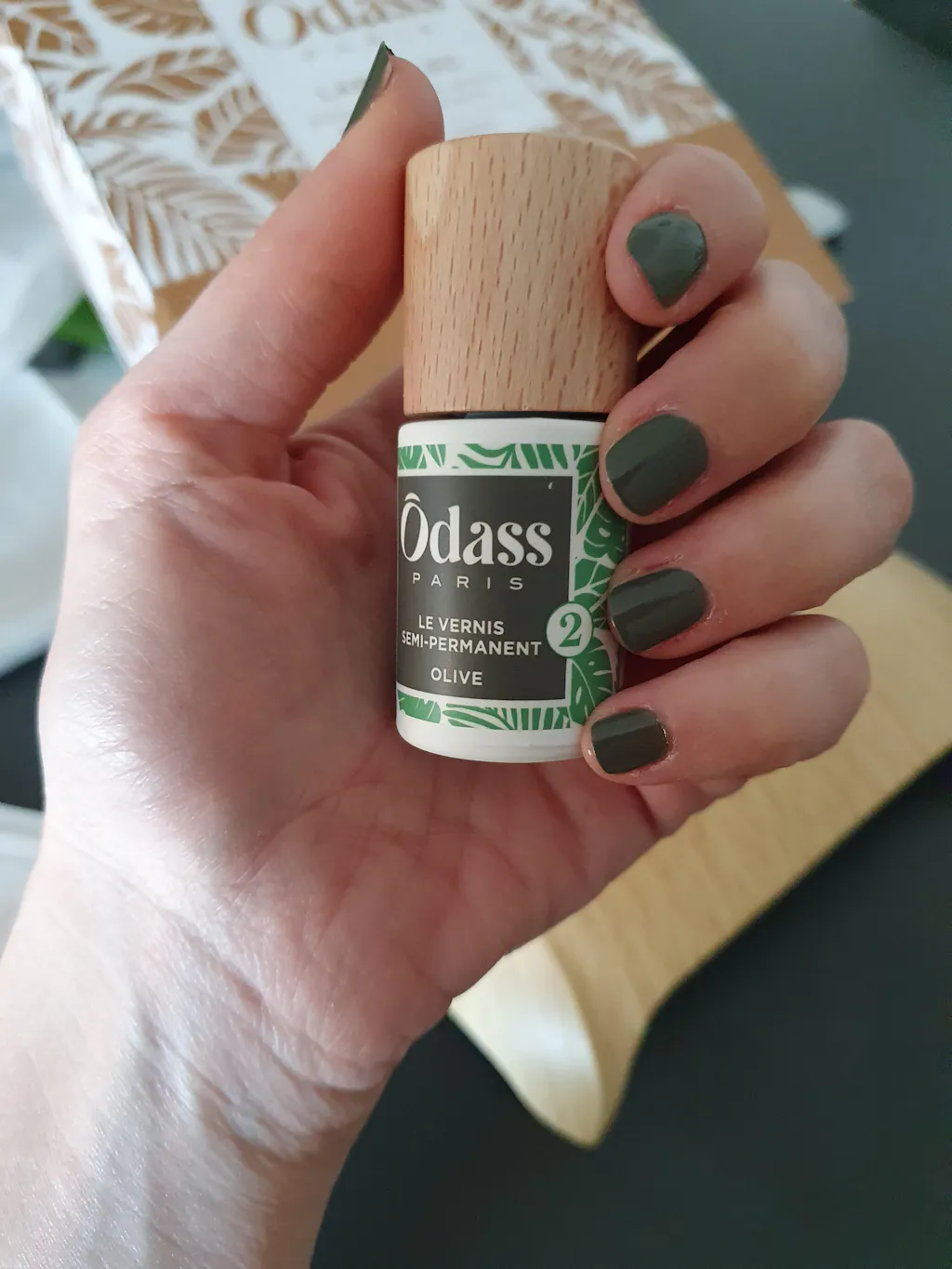 Le vernis semi-permanent - Olive - Pose facile et rapide - Vernis ...