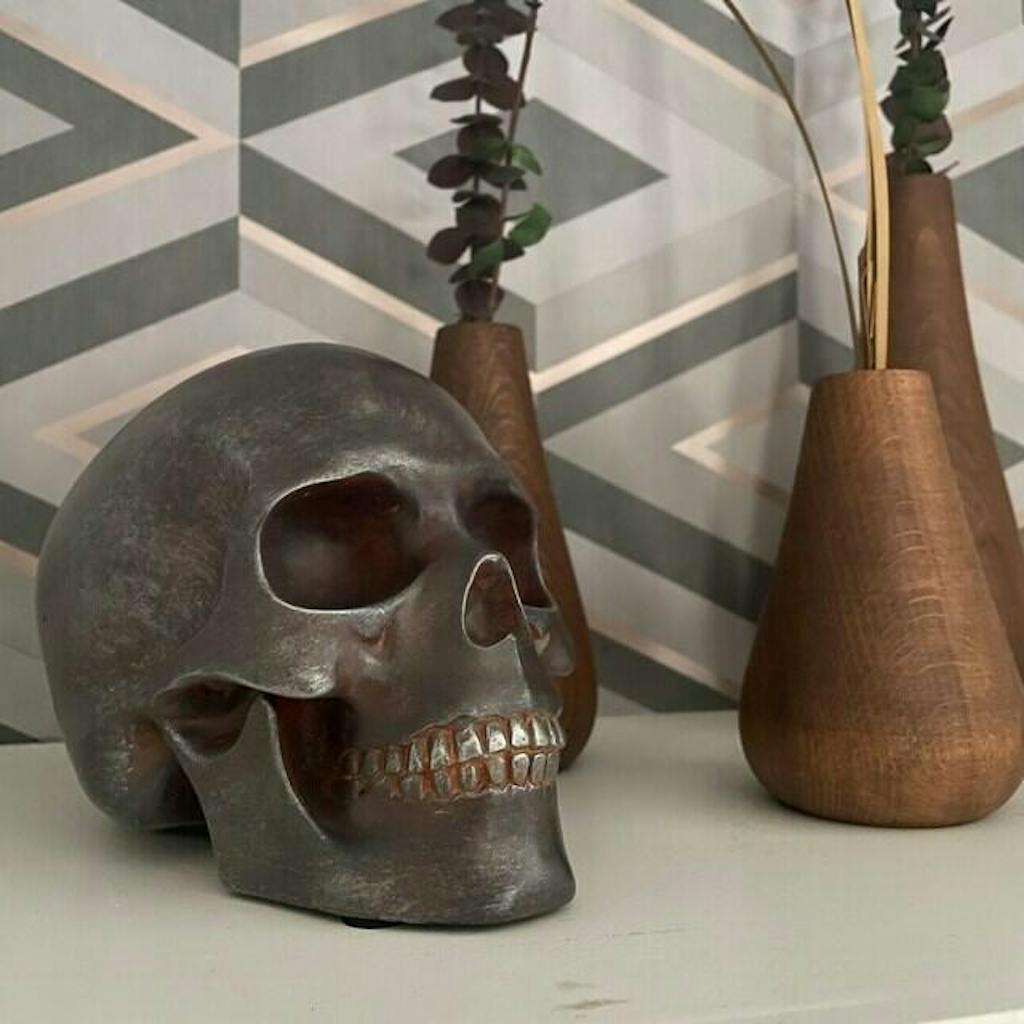 Cast Iron Skull Design, Rusted Iron Style, Resin Skull Decor - Oddities ...
