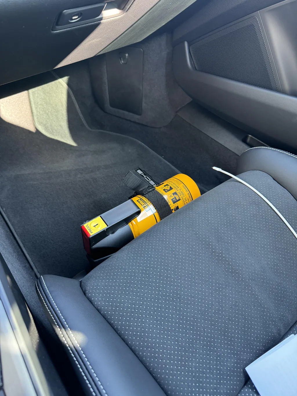 Porsche 991, 992 and 918 OEM Fire Extinguisher kit for LWBS ...