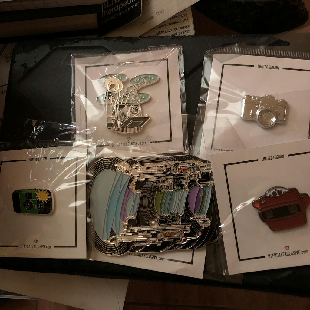 Nikon F 3D Silver Lapel Pin - 35mm Film Camera Photography Pins Badges ...