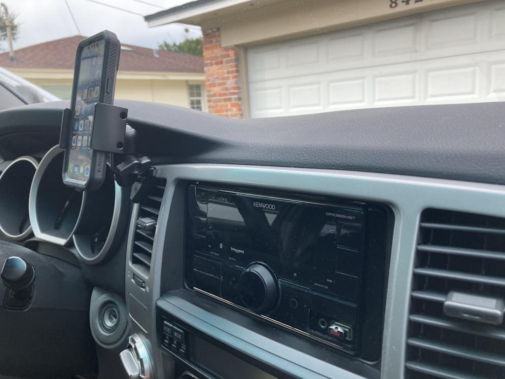 2003-2009 Toyota 4Runner Phone Mount | Offroam – OFFROAM