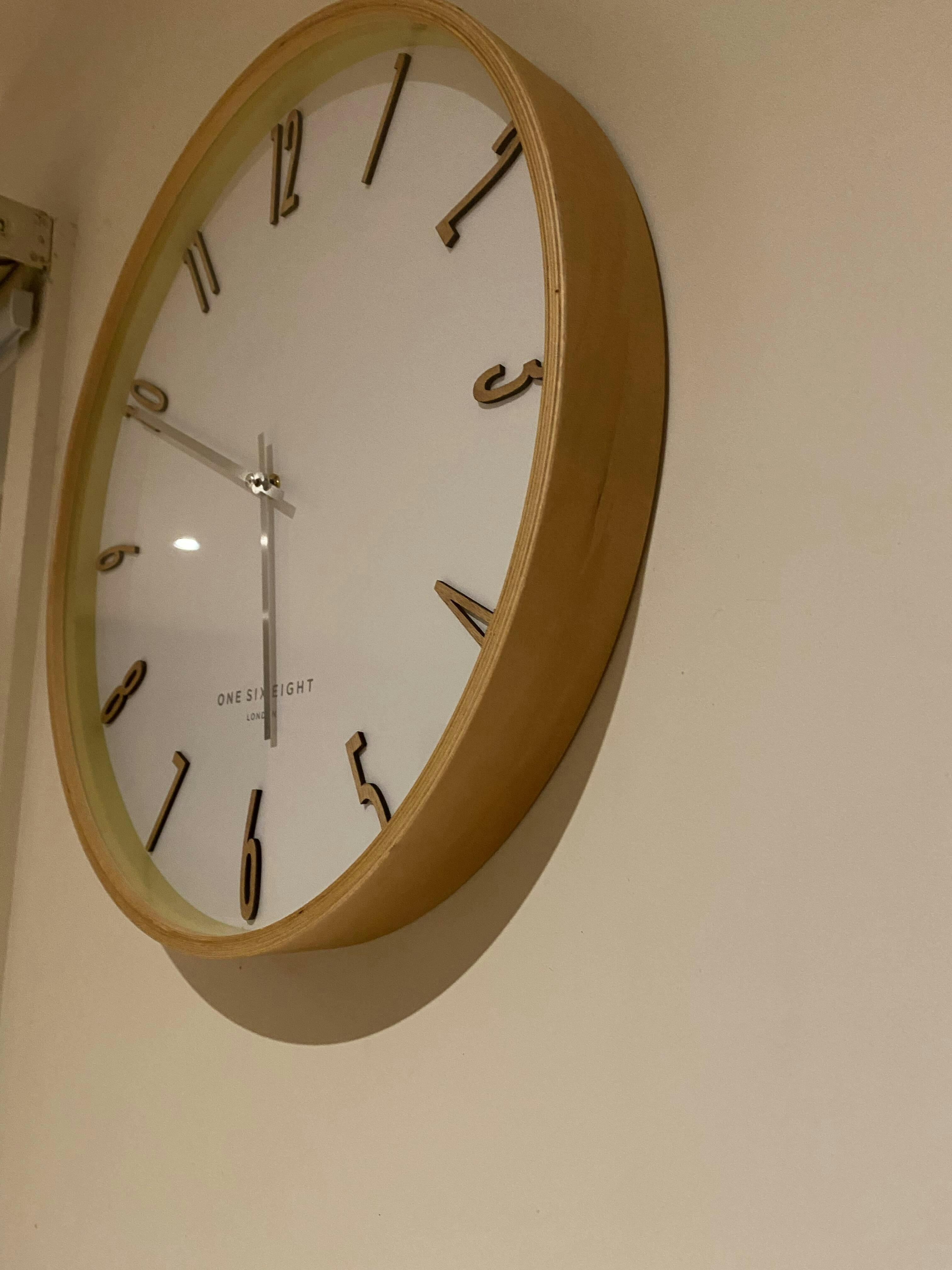 Australia's #1 Wall Clock & Alarm Clock Online Store | Oh Clocks