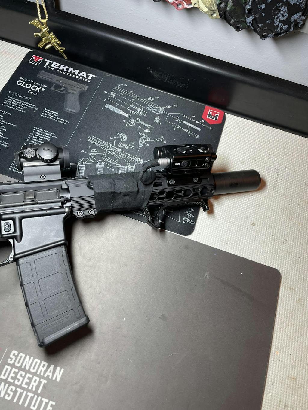 ohhunt® Colored AR-15 Free Float Handguard with Steel Barrel Nut M-lok