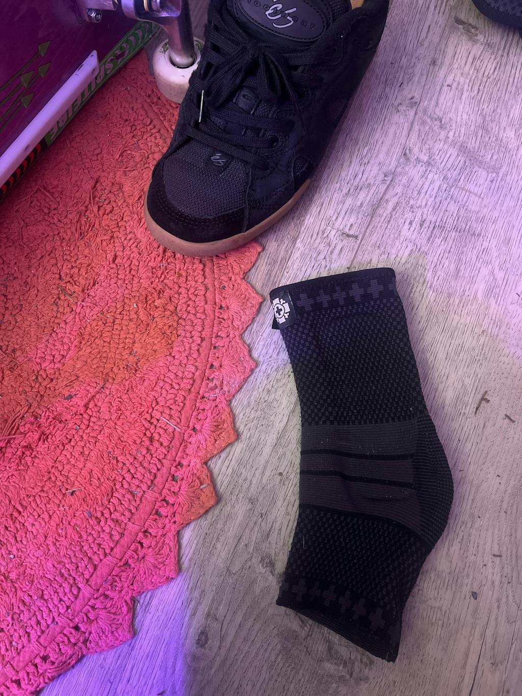 Compression Ankle Support Sleeve | Ankle Brace Sleeve – Old Bones Therapy