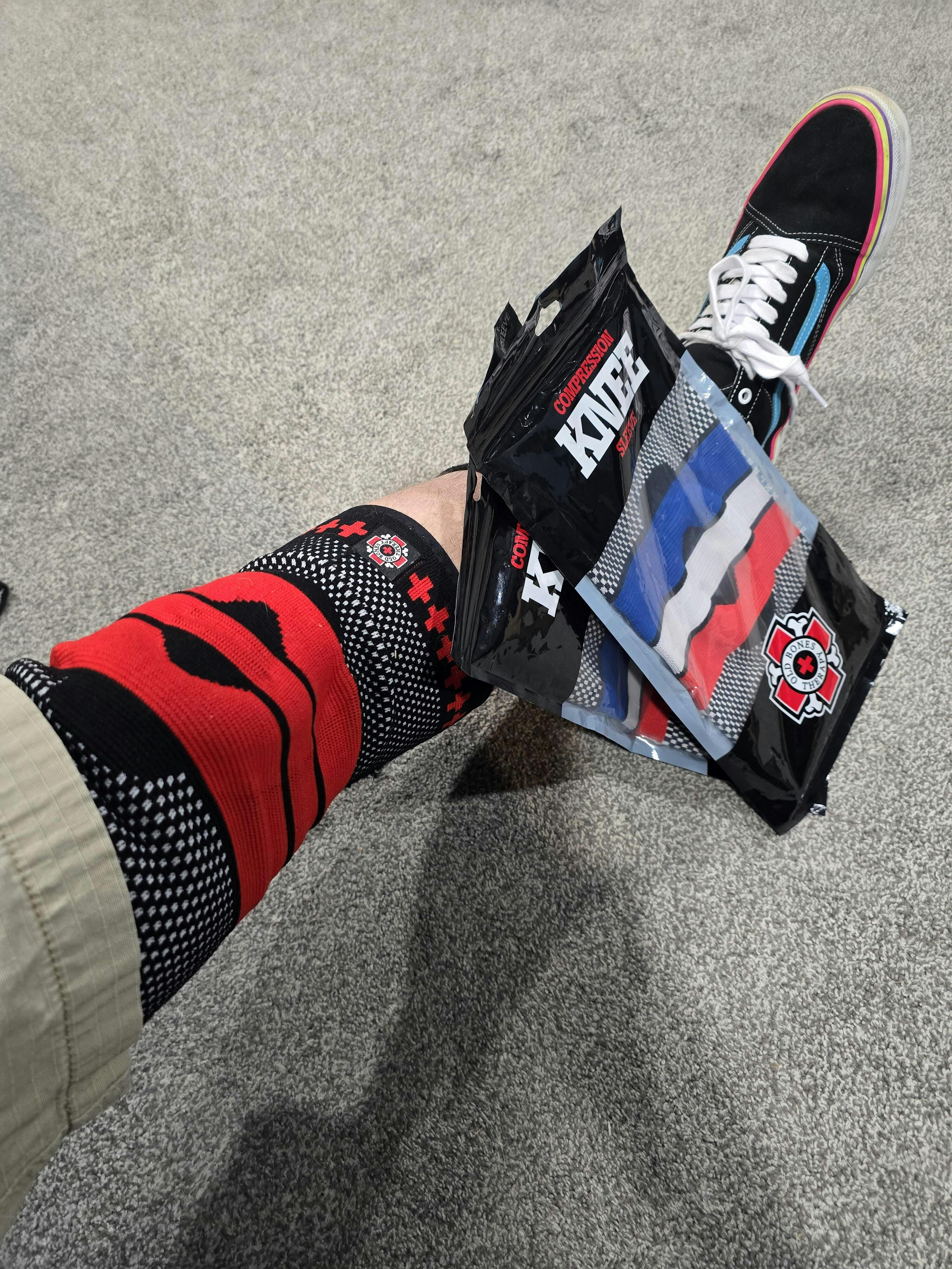 Compression Knee Sleeve – Old Bones Therapy