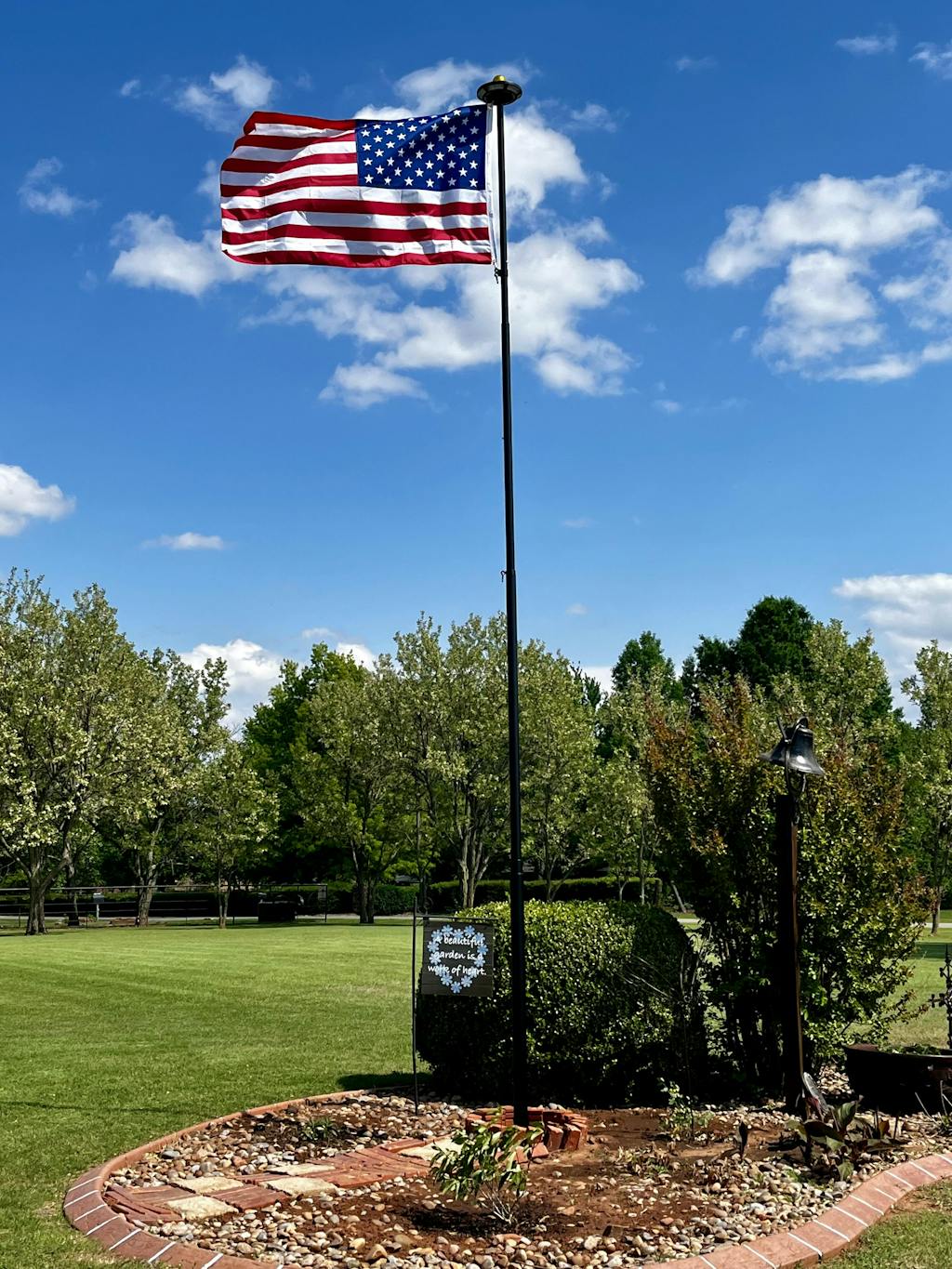 20' or 25' Delta Telescoping "Freedom Edition" (Black) Flagpole Kit ...