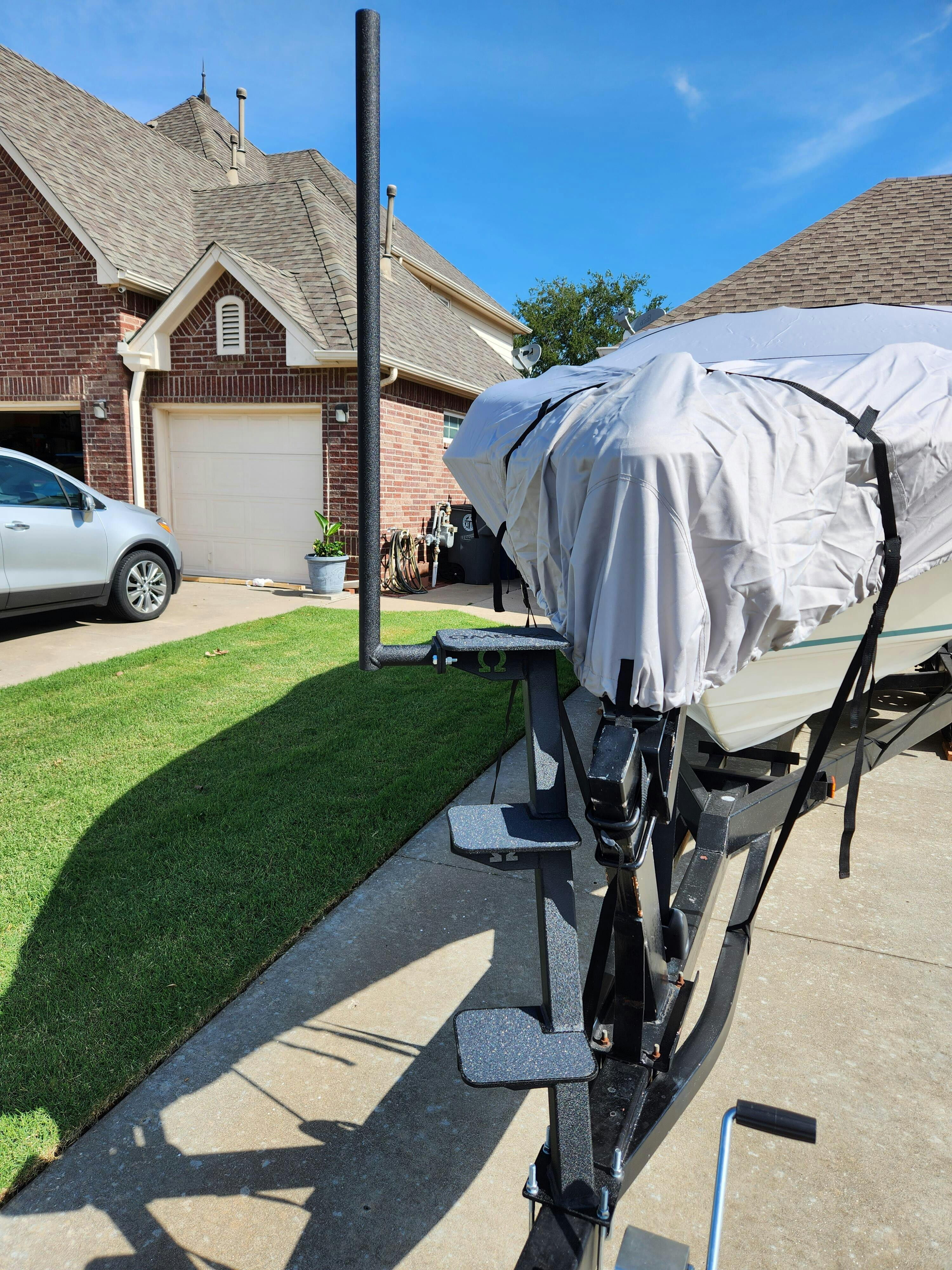 Deep "V" – Omega Boat Step