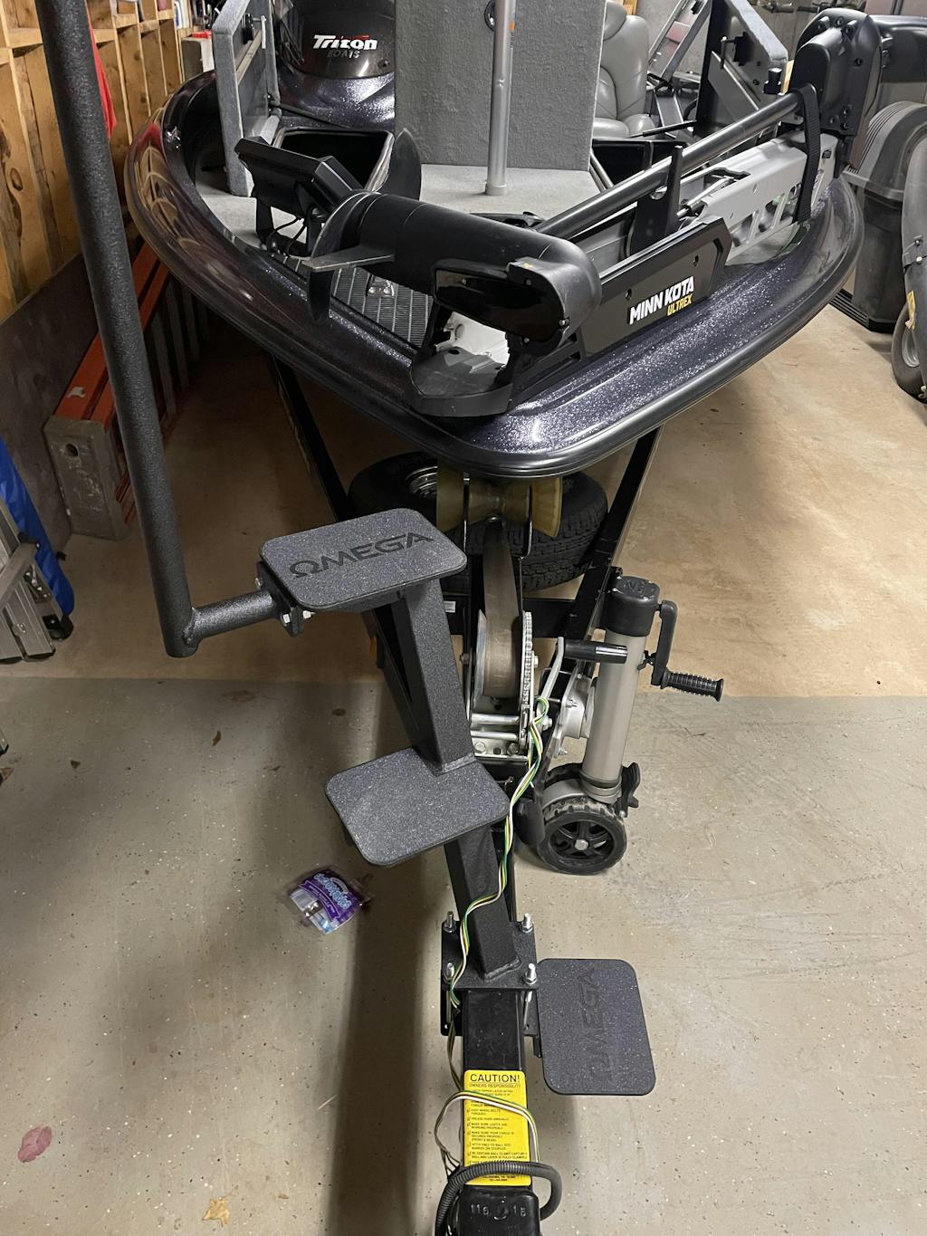 Extra step – Omega Boat Step