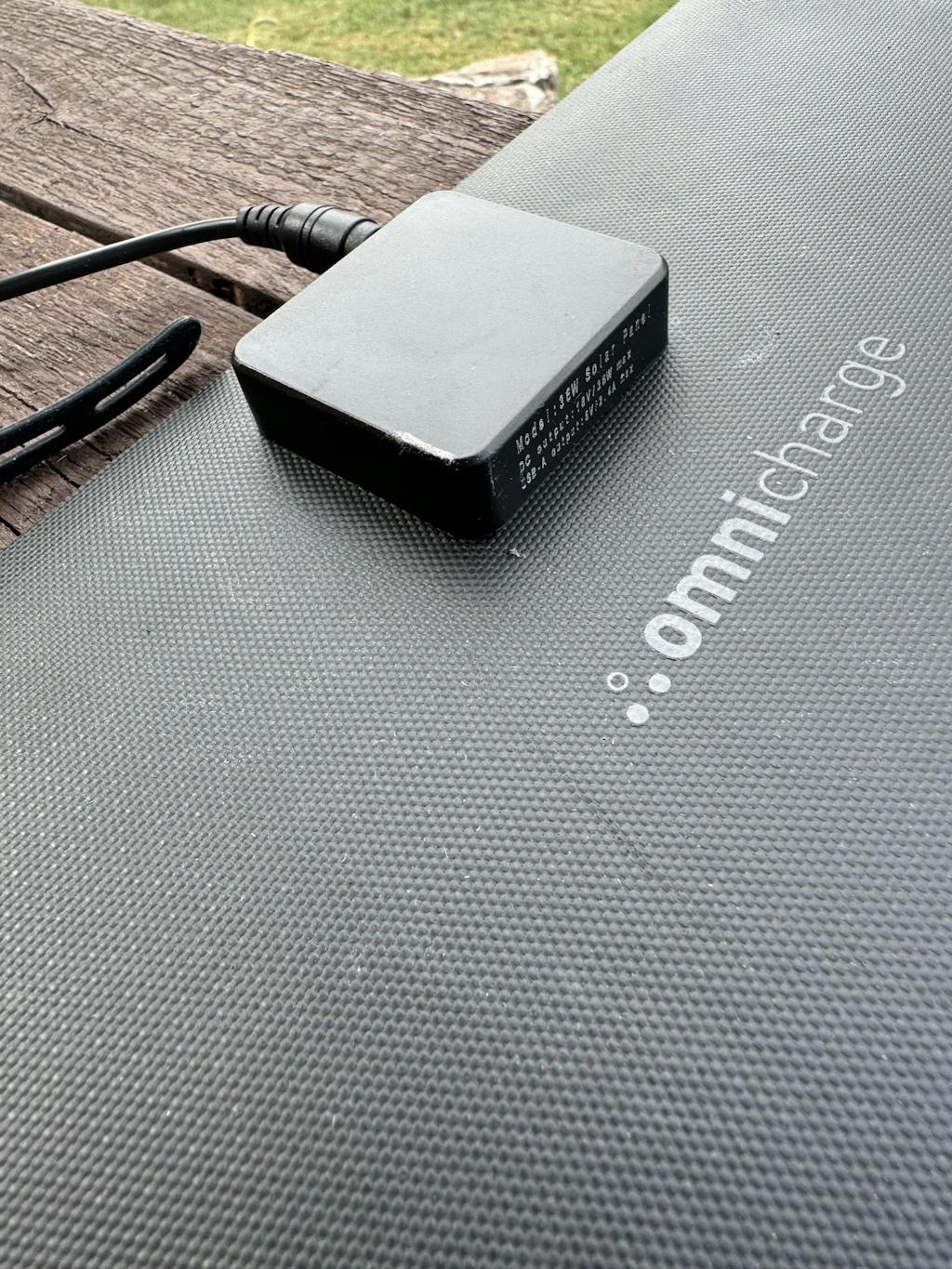 36W Foldable Solar Panel – Omnicharge