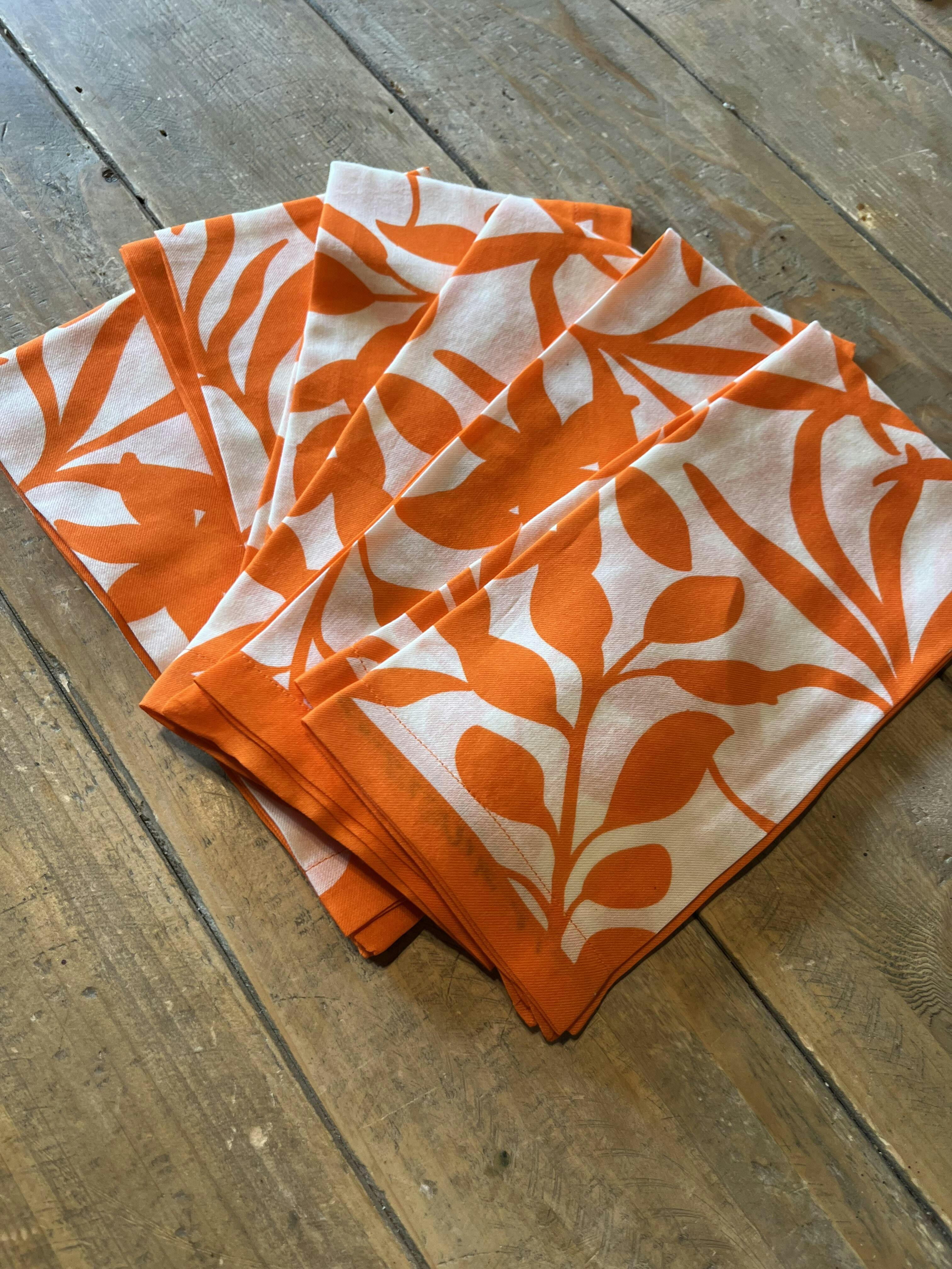 Art Nouveau Floral Napkin – ONE Napkin