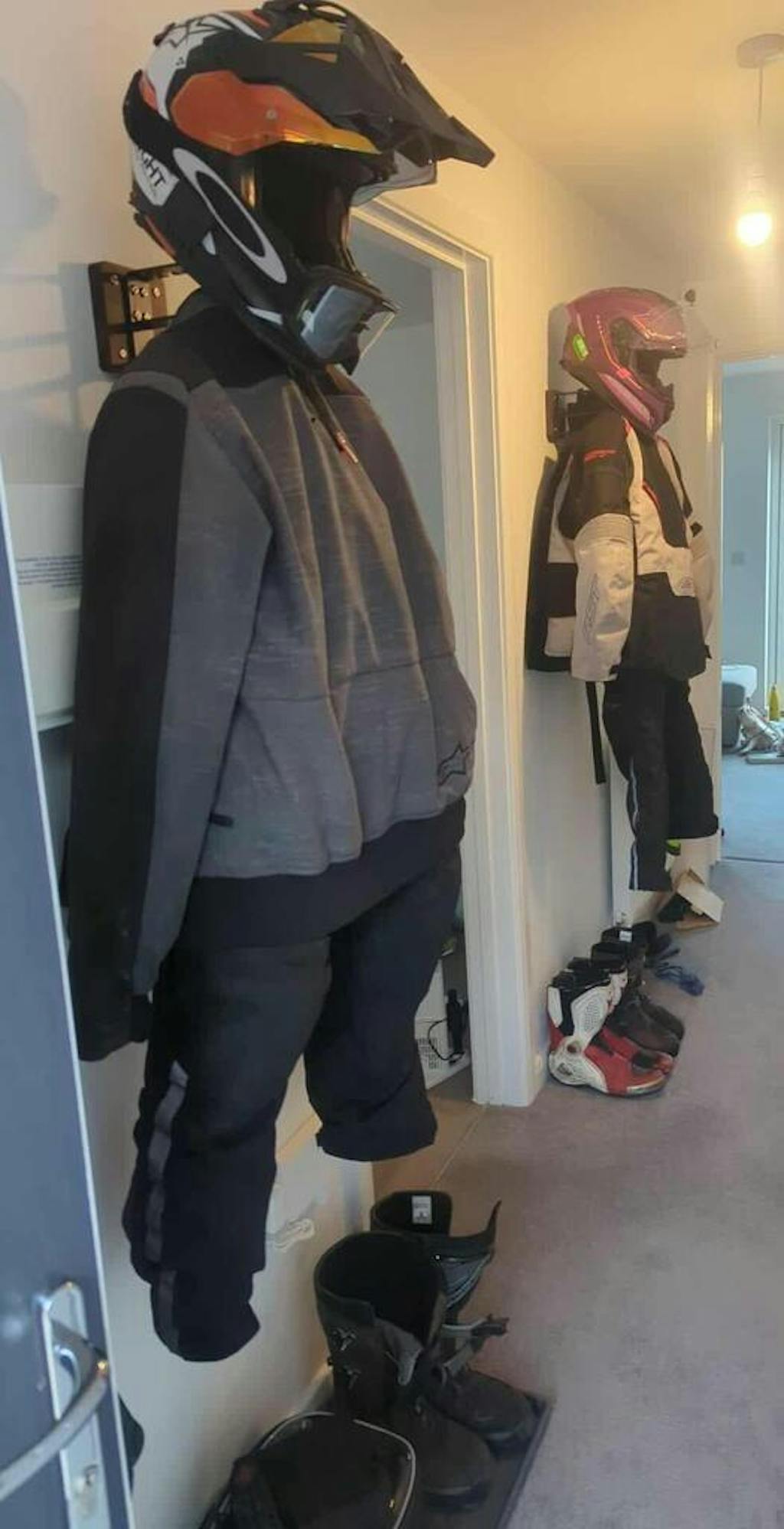 OneTigris Tactical Gear Wall Mount | Optimize Space with Streamlined ...