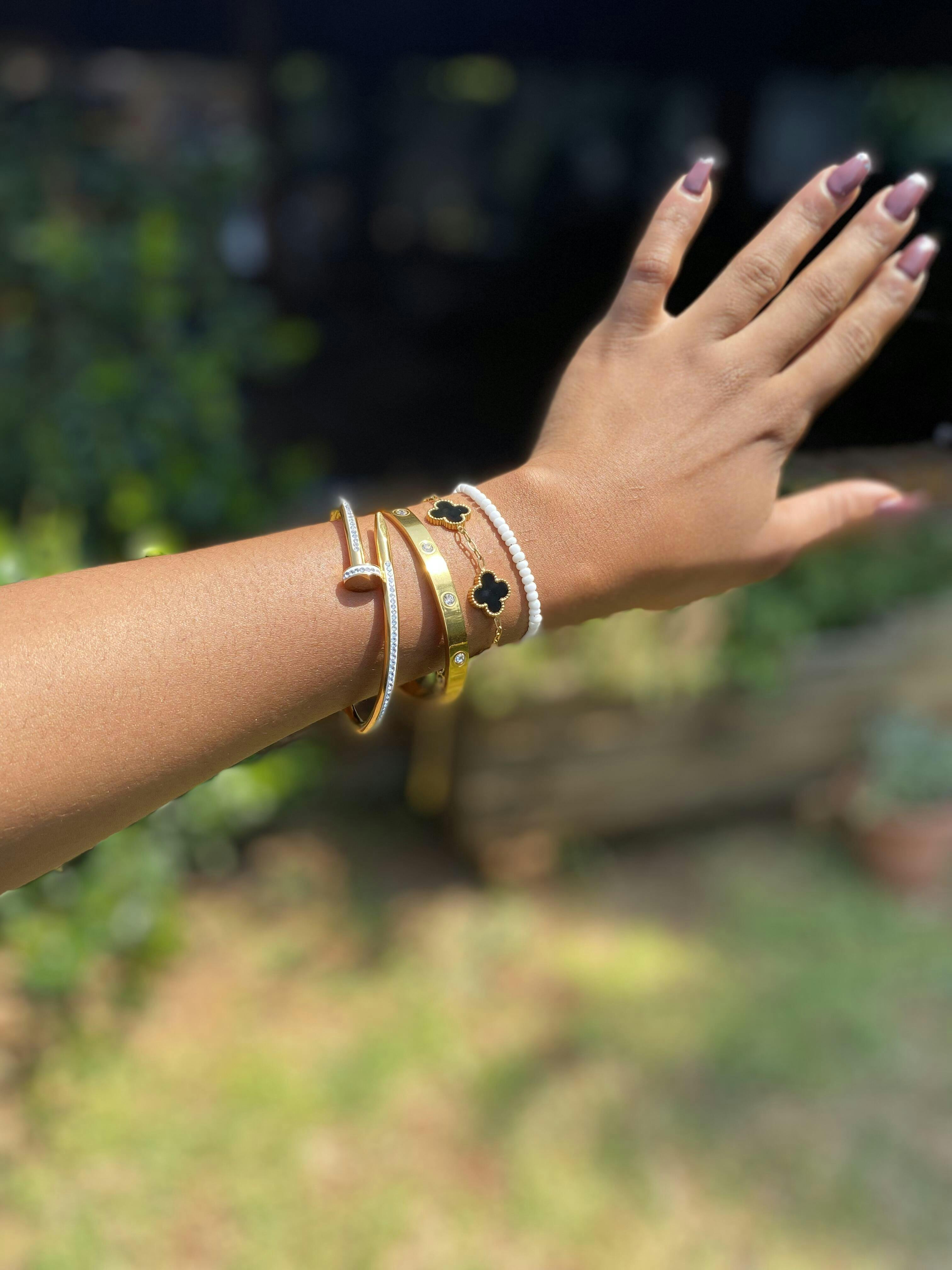 Stud Bracelet – ONYÈ JEWELS: Jewellery and Eyewear Wholesale