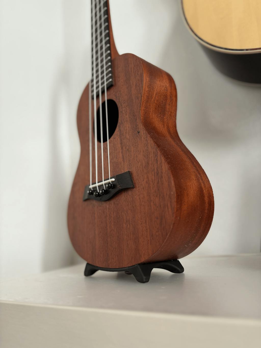 Openhagen | Attachable Ukulele Stand (Black)