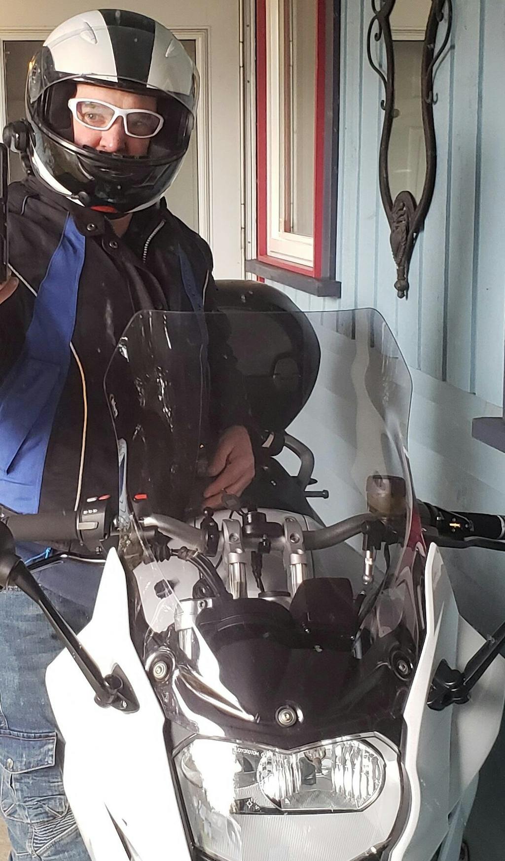 Gabe Prescription Polarized Sports Sunglasses – Optical Factor