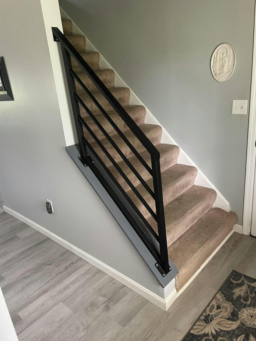 Angled Horizontal Stair Railing / Sloped Stair Banister
