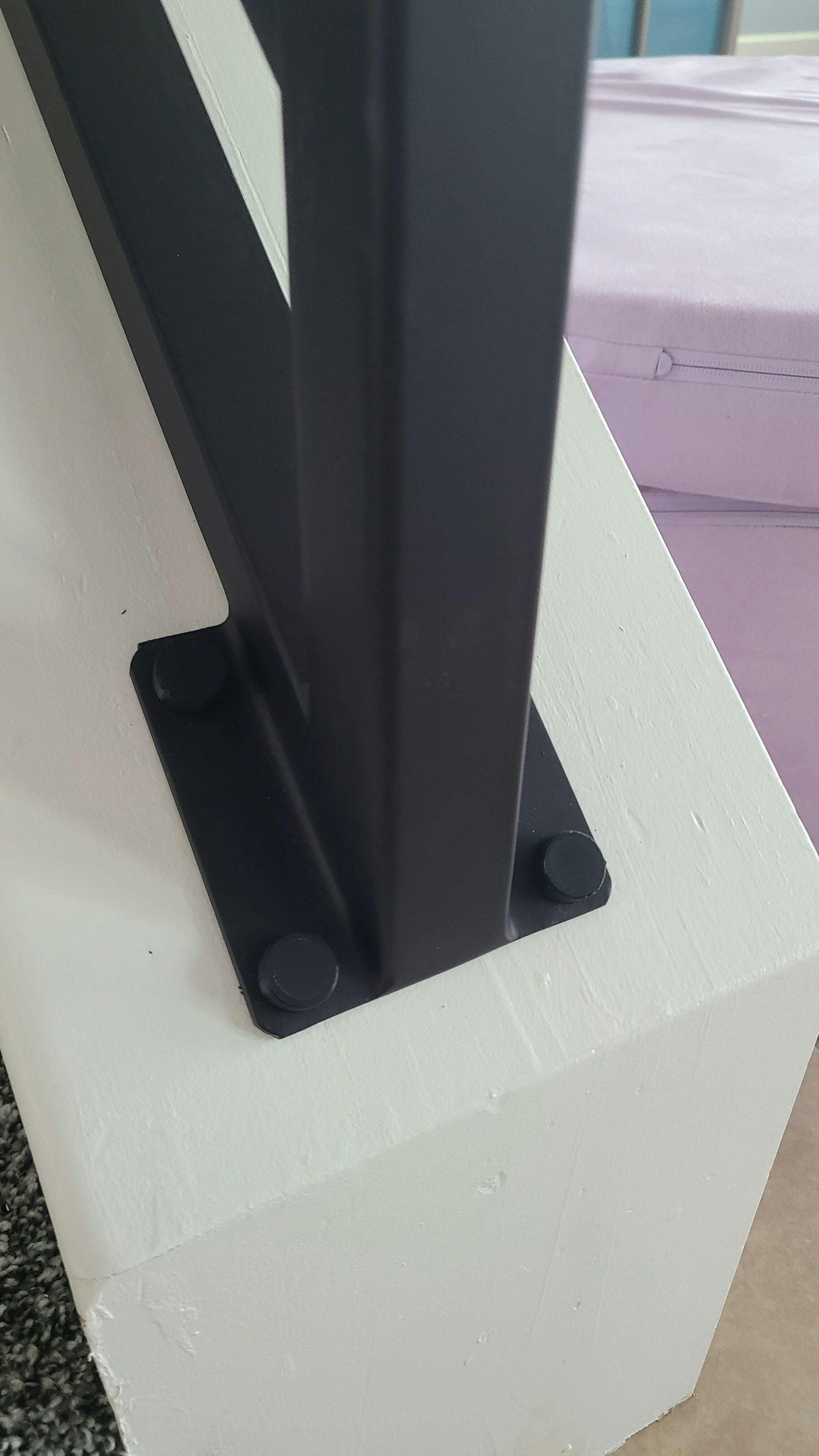 Angled Horizontal Stair Railing / Sloped Stair Banister